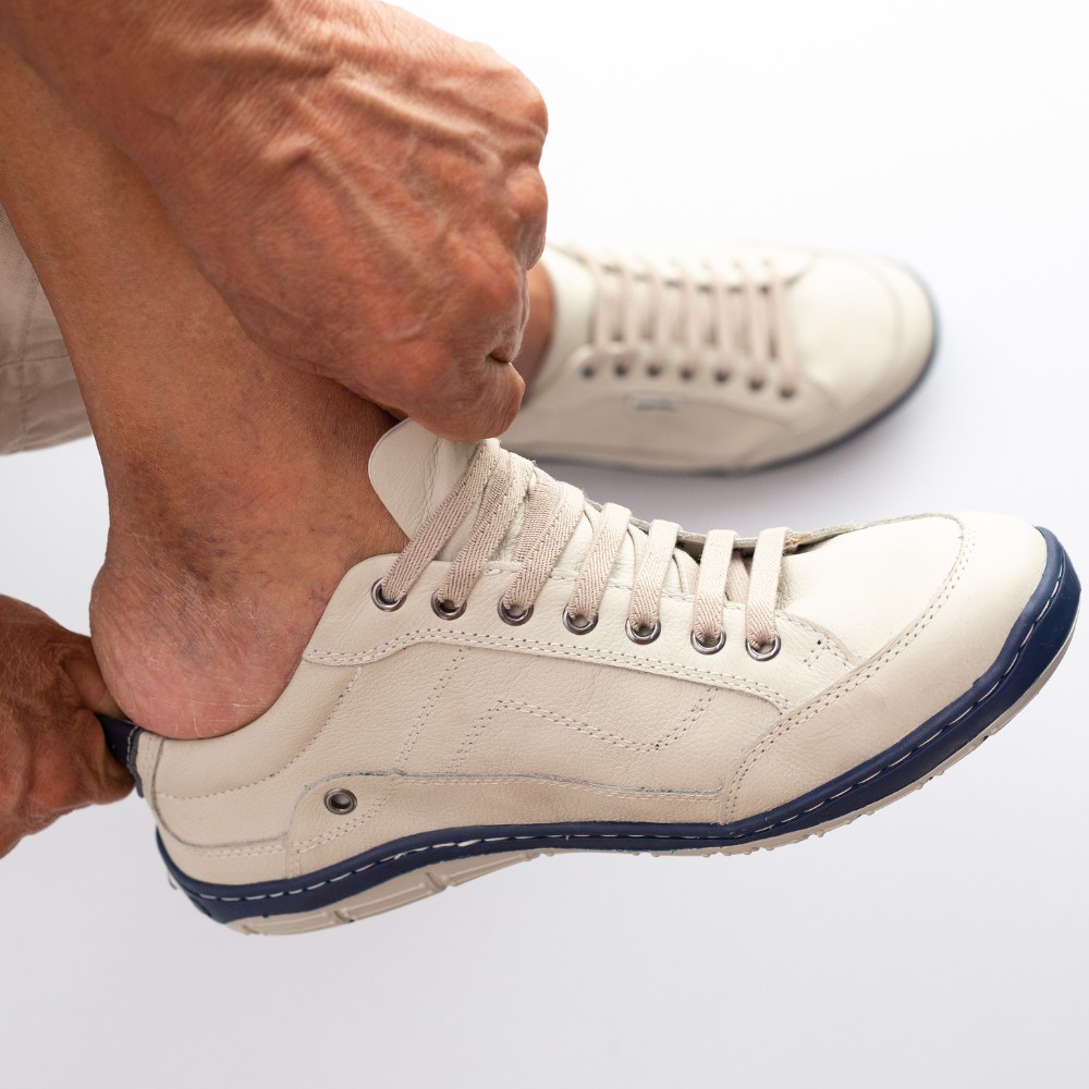 Sapatênis Masculino De Couro Legitimo Comfort Shoes - 4002 Gelo ...