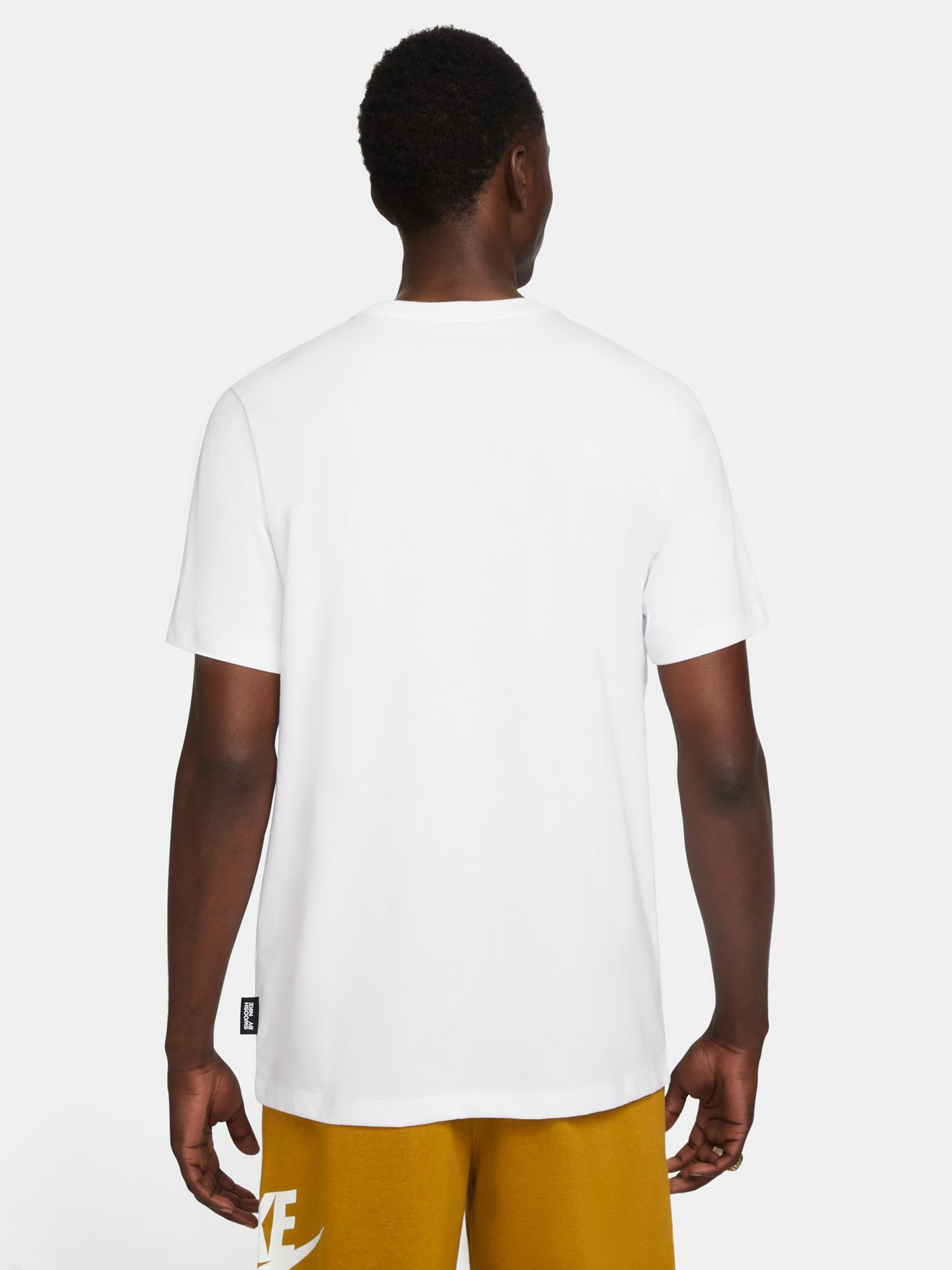 Camiseta Nike Masculina Sportswear - Branca FD1244 - CARINHA DAS MARCAS