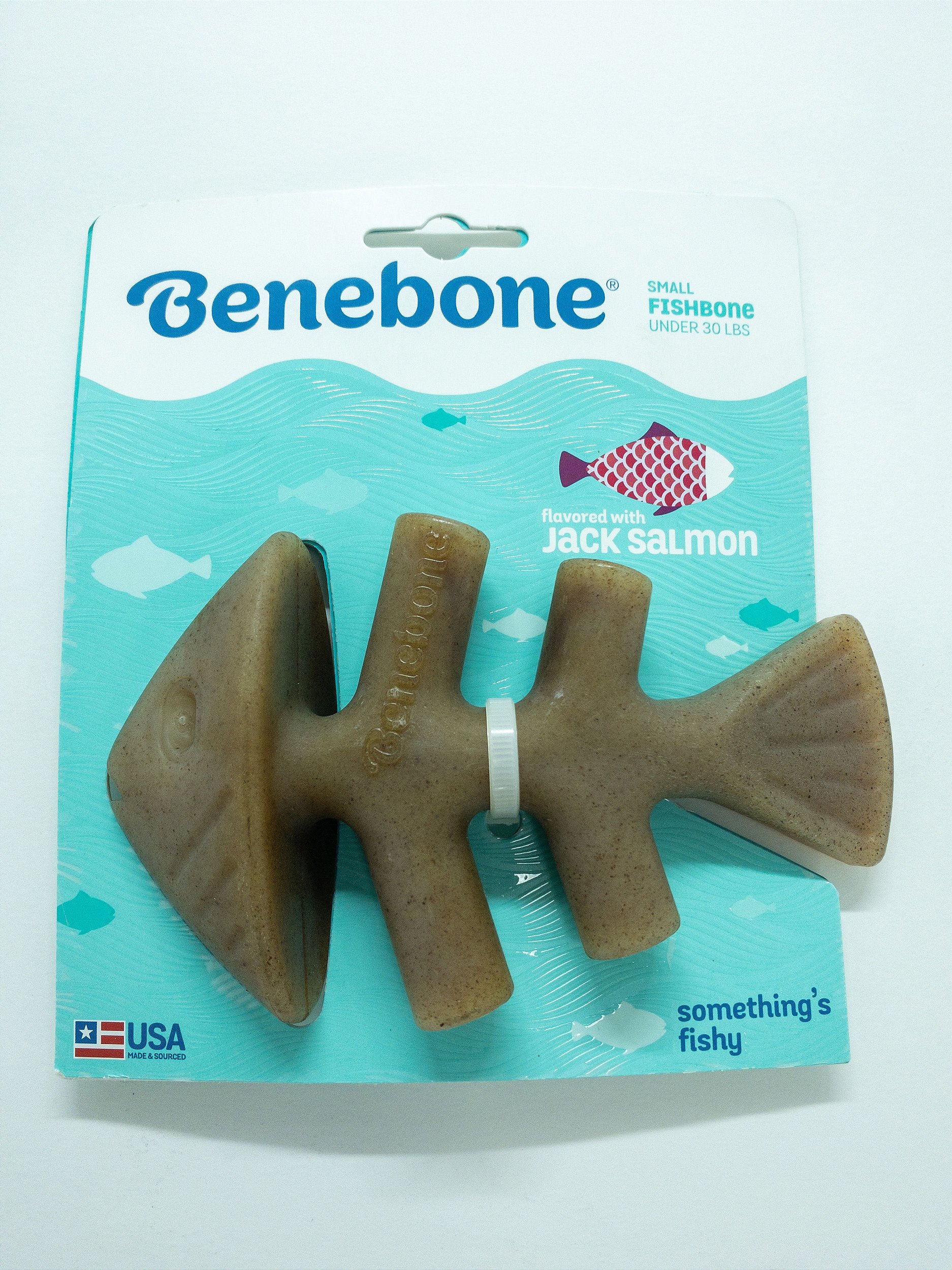 BENEBONE Fishbone - Pet in Action