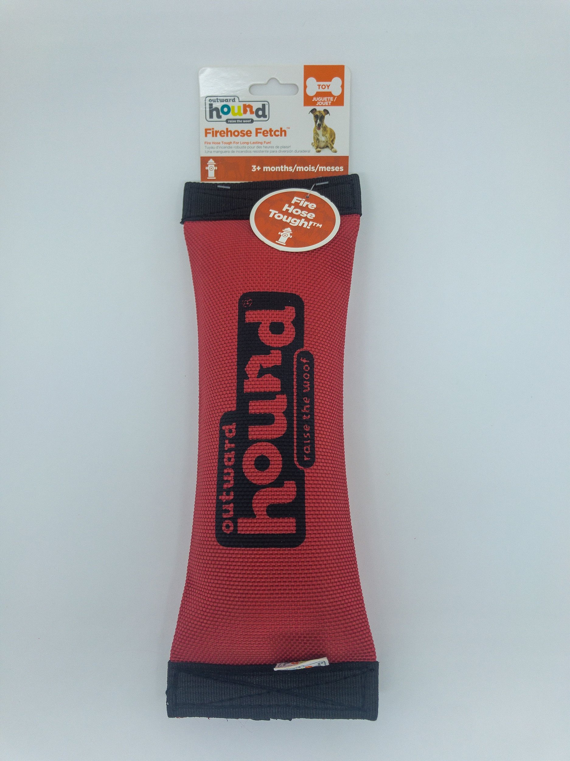 OUTWARD HOUND Firehose Fetch - Pet in Action