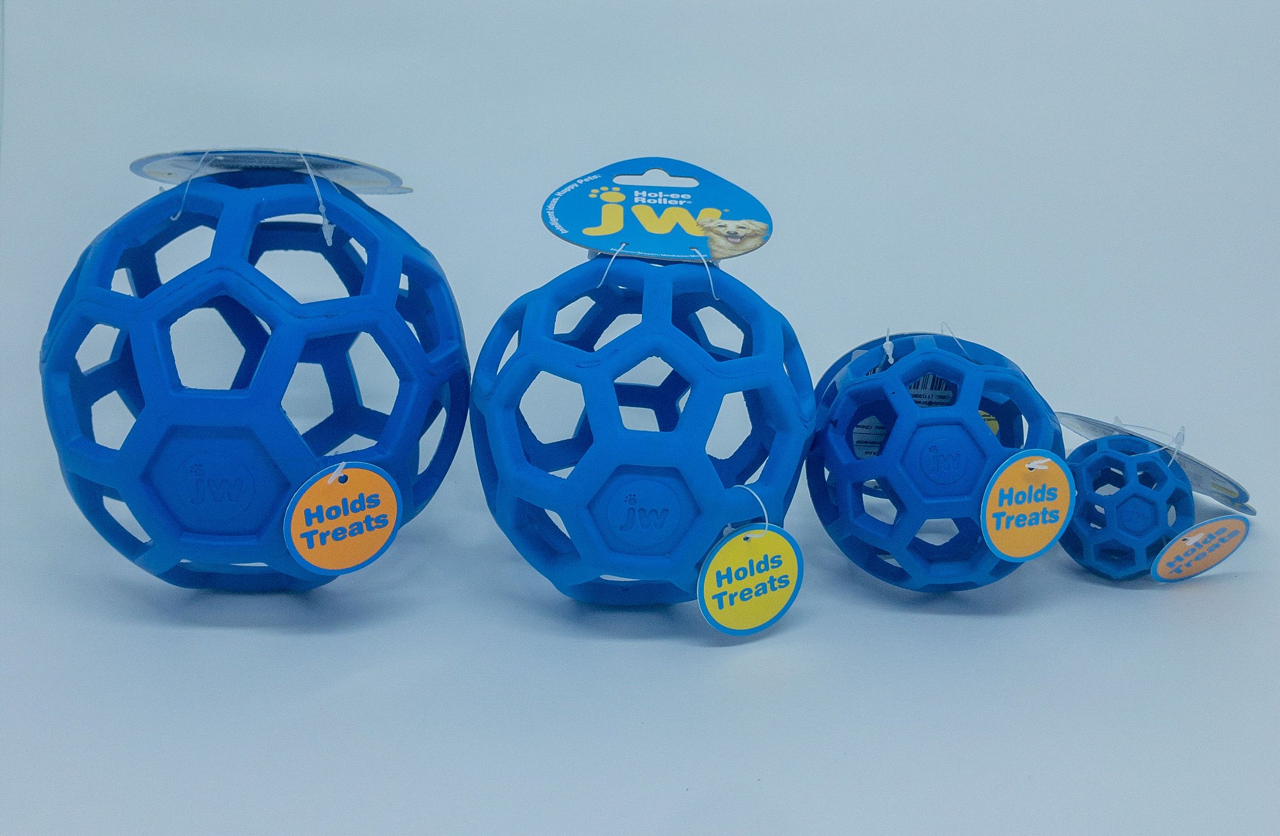 JW Holee Roller - Pet in Action