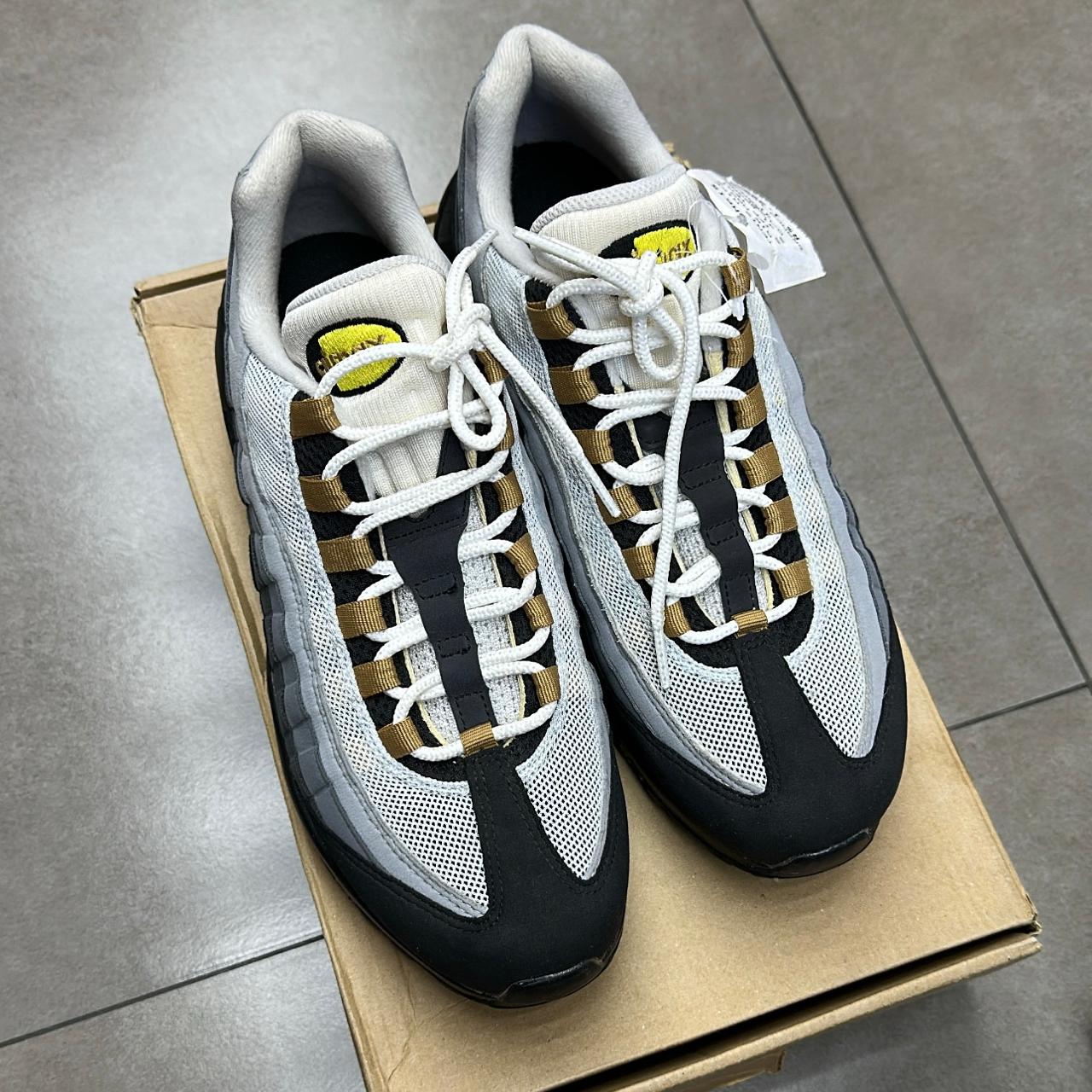 TÊNIS NIKE AIR MAX 95 ICONS YELLOW STRIKE (COMPLETO) - mercadohype