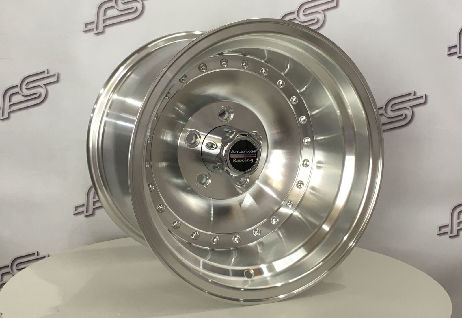 Jogo de rodas American Racing Outlaw AR61 Diamantada Aro 15 / Tala 10 ...