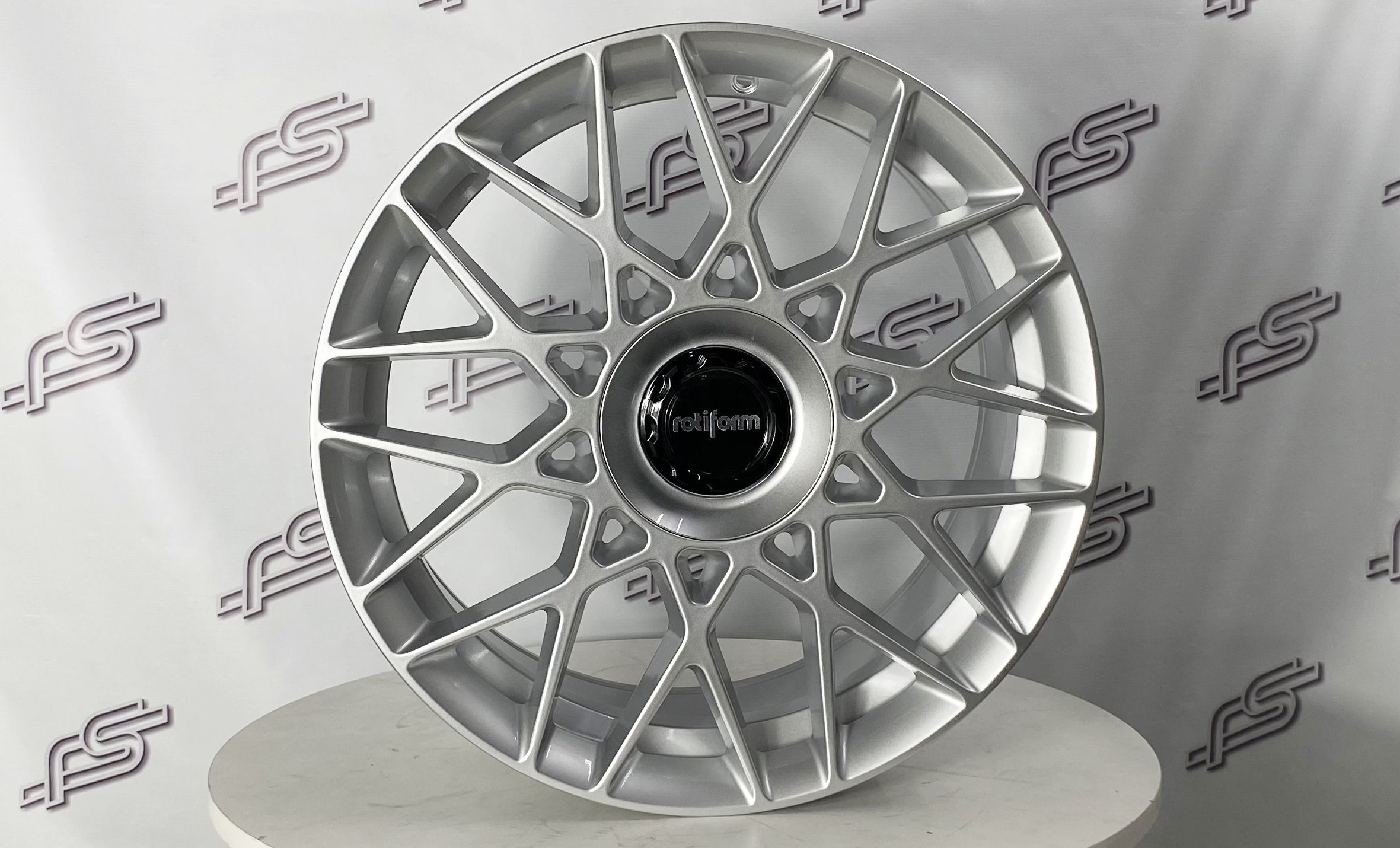 Roda Rotiform R167 Prata 5x108/114 - 19x8,5 - Rally Som Store | Rodas ...