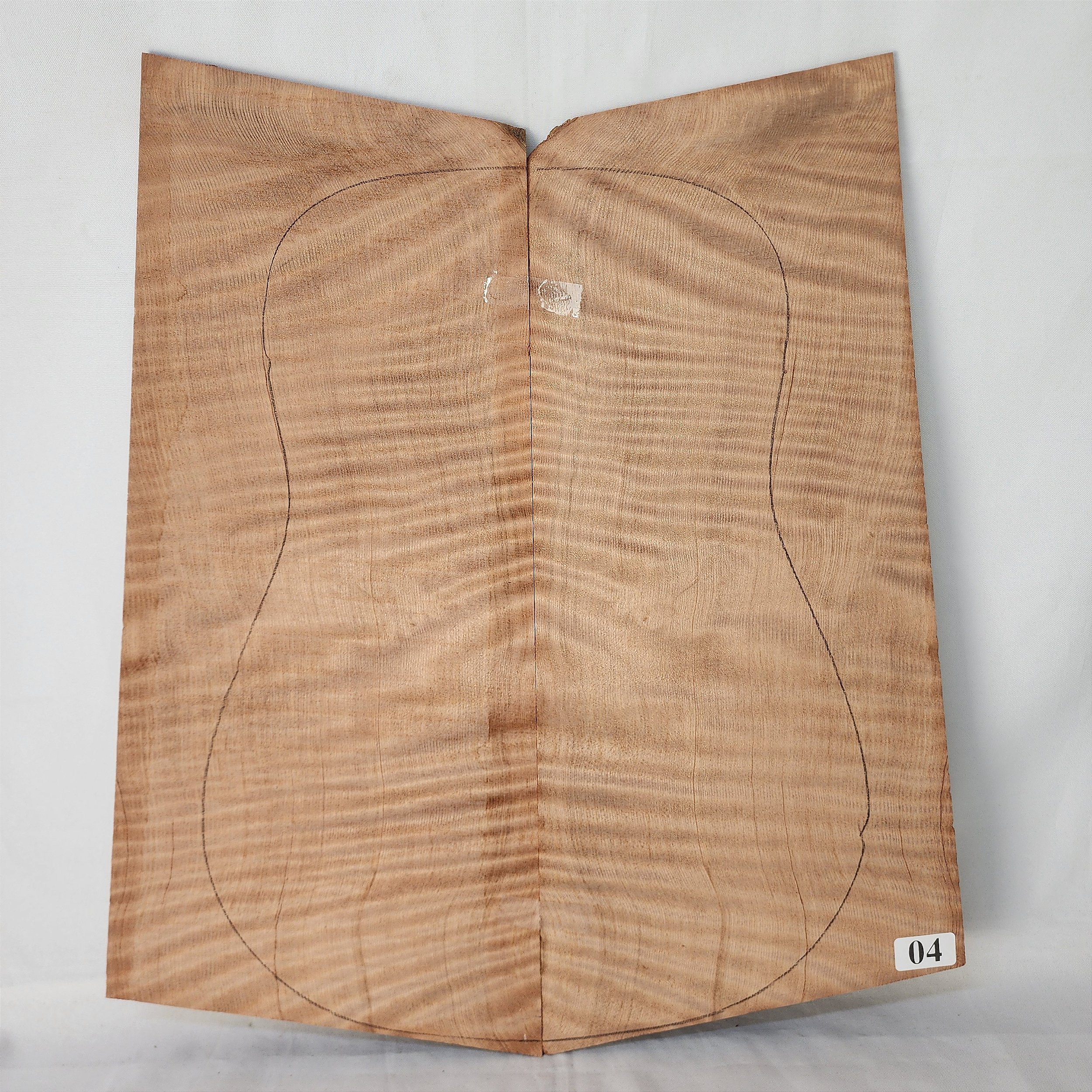 TAMPO CURLY FLAMED REDWOOD (SEQUOIA) VIOLAO / OM / FOLK - Luthier Planet