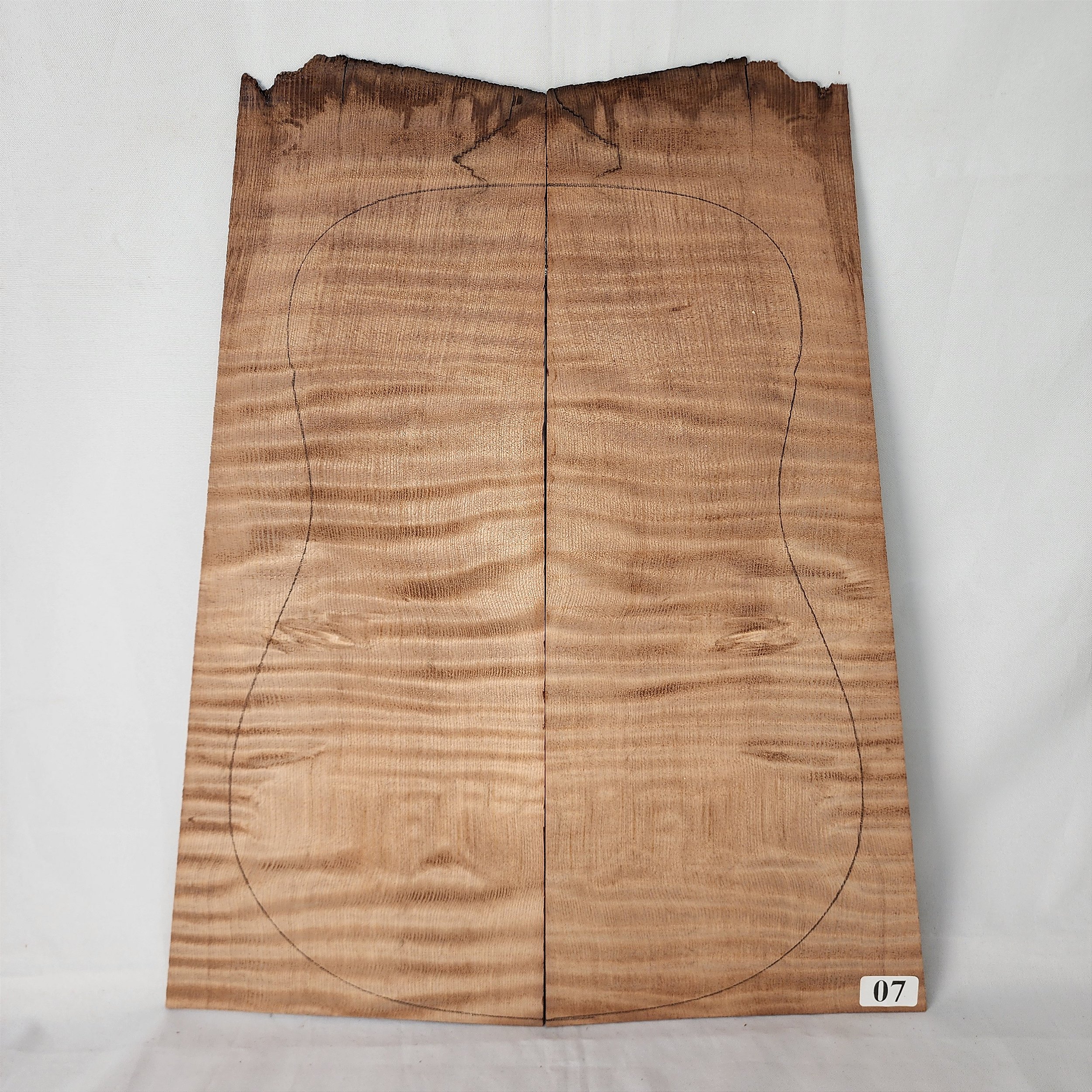 TAMPO CURLY FLAMED REDWOOD (SEQUOIA) VIOLAO / OM / FOLK - Luthier Planet