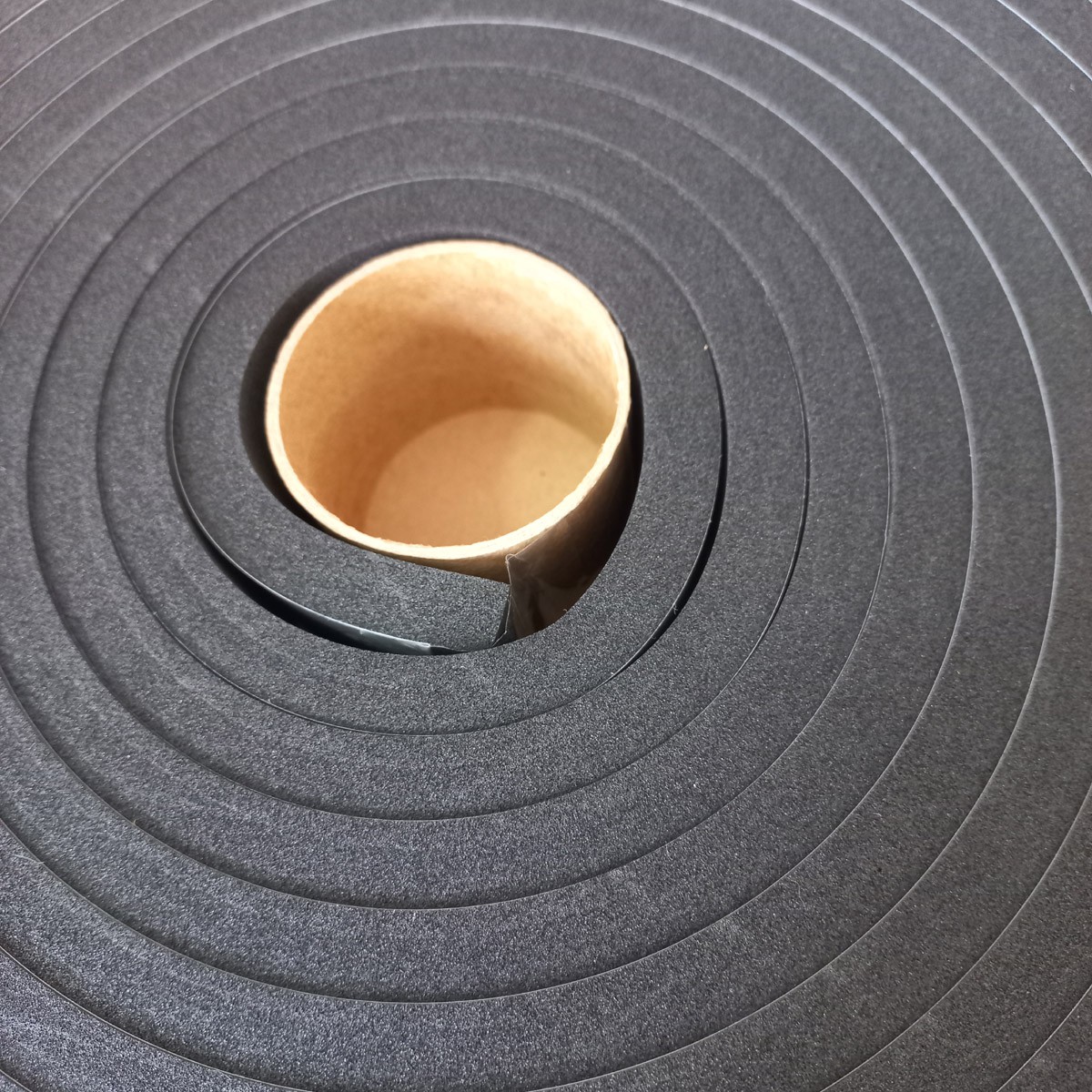 Fita de Vedação de EPDM expandido 10 mm x 50 mm x 10 m - Liondor ...