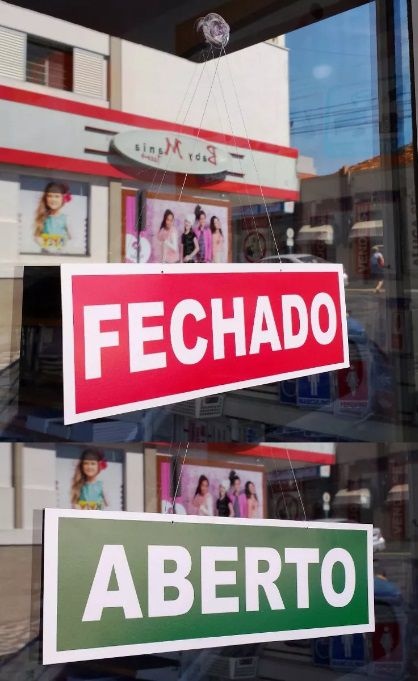 Placa Aberto E Fechado Com Cordão E Ventosa Pvc - Maq-Center A ...