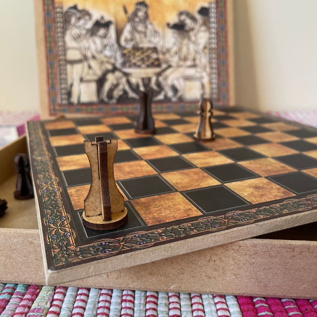 Jogo de Tabuleiro - Jogo Mini Xadrez - Ioiô de Pano Brinquedos Educativos