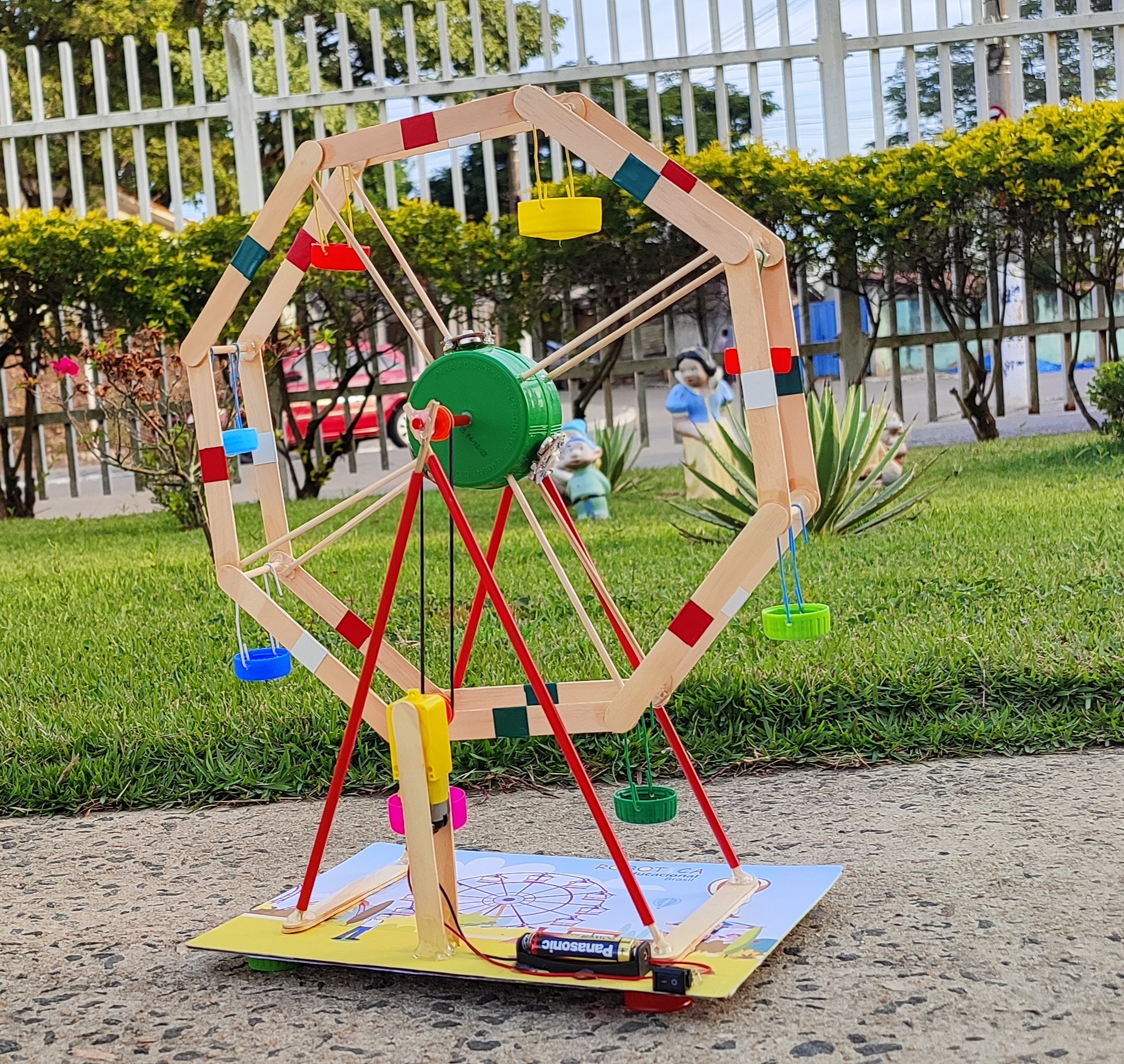 Aprenda montar uma roda gigante - Parque de diversões - Robótica Educacional Brasil | Kits ...