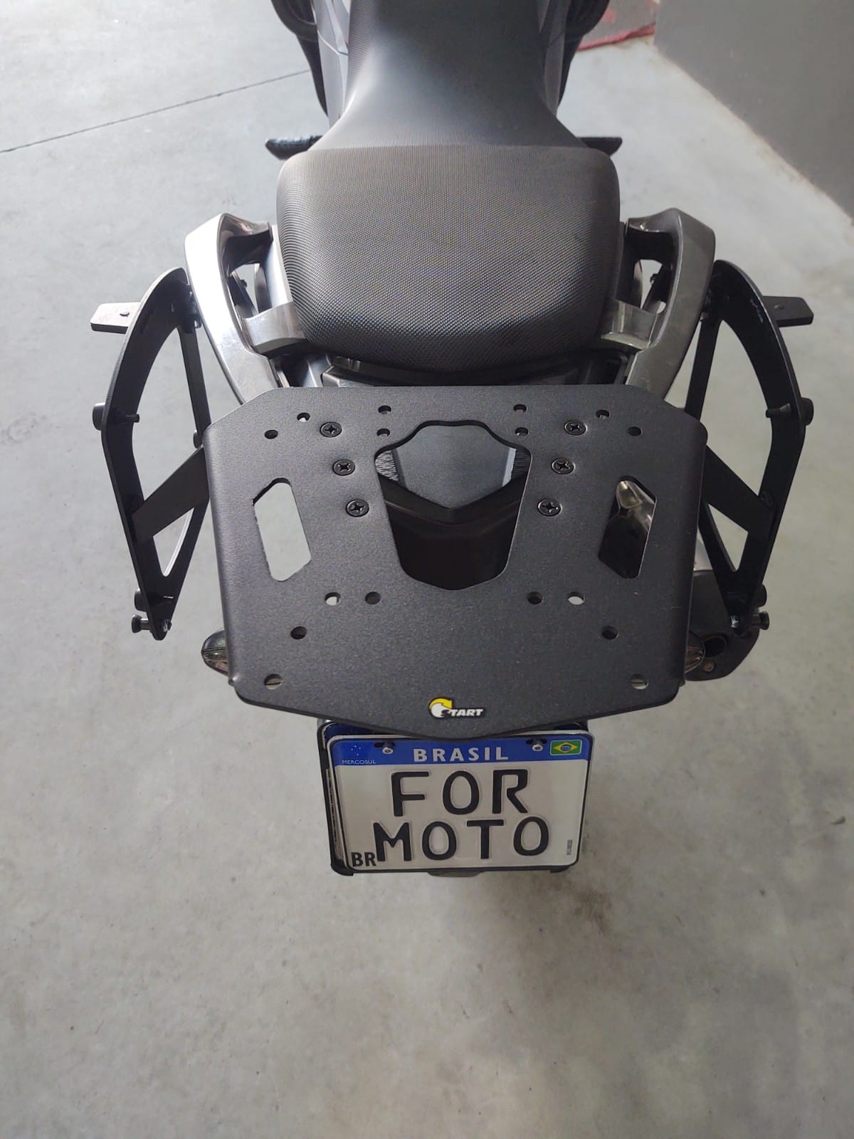 Suporte Lateral Start para Baús padrão Givi para CB 500X e NX 500 - ForMoto - Acessórios BigTrails