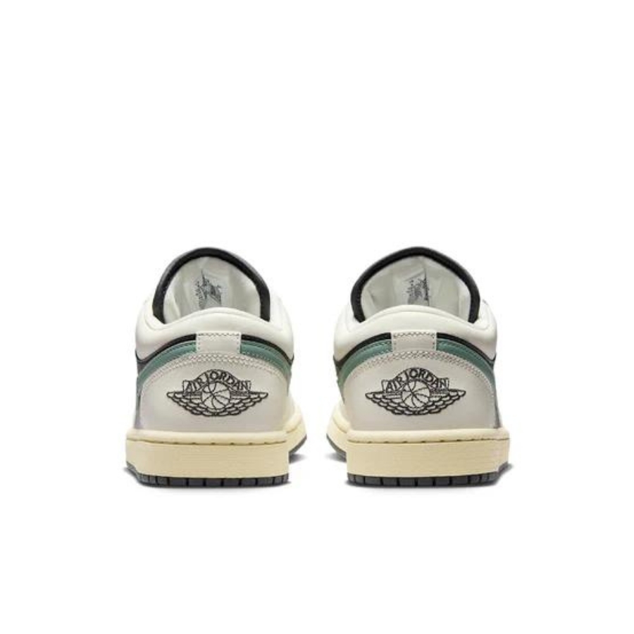 Tênis Air Jordan 1 Low Jade Smoke - DC0774-001 - Sportline Store