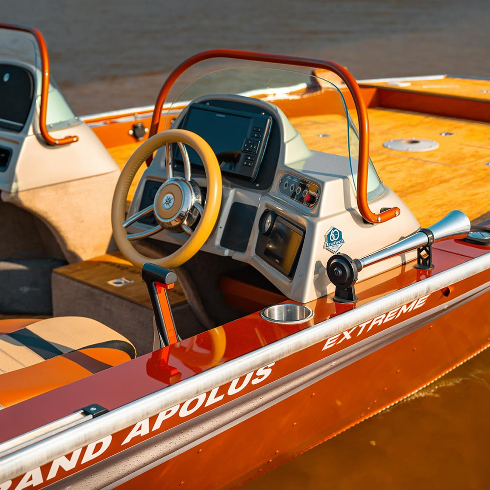 Barco Levefort Grand Apolus Extreme Freestyle Special Series + Mercury ...