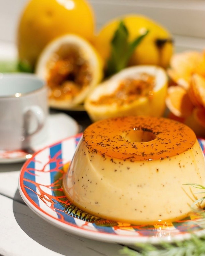 PW64/TWH - 30 unid - Pudim 500 ml com tampa Pet - Jmpack Embalagens