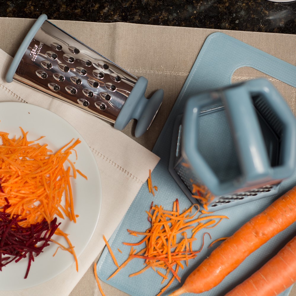 RALADOR CILÍNDRICO ANTIDERRAPANTE PRÁTICA AZUL - A loja física Amor de ...