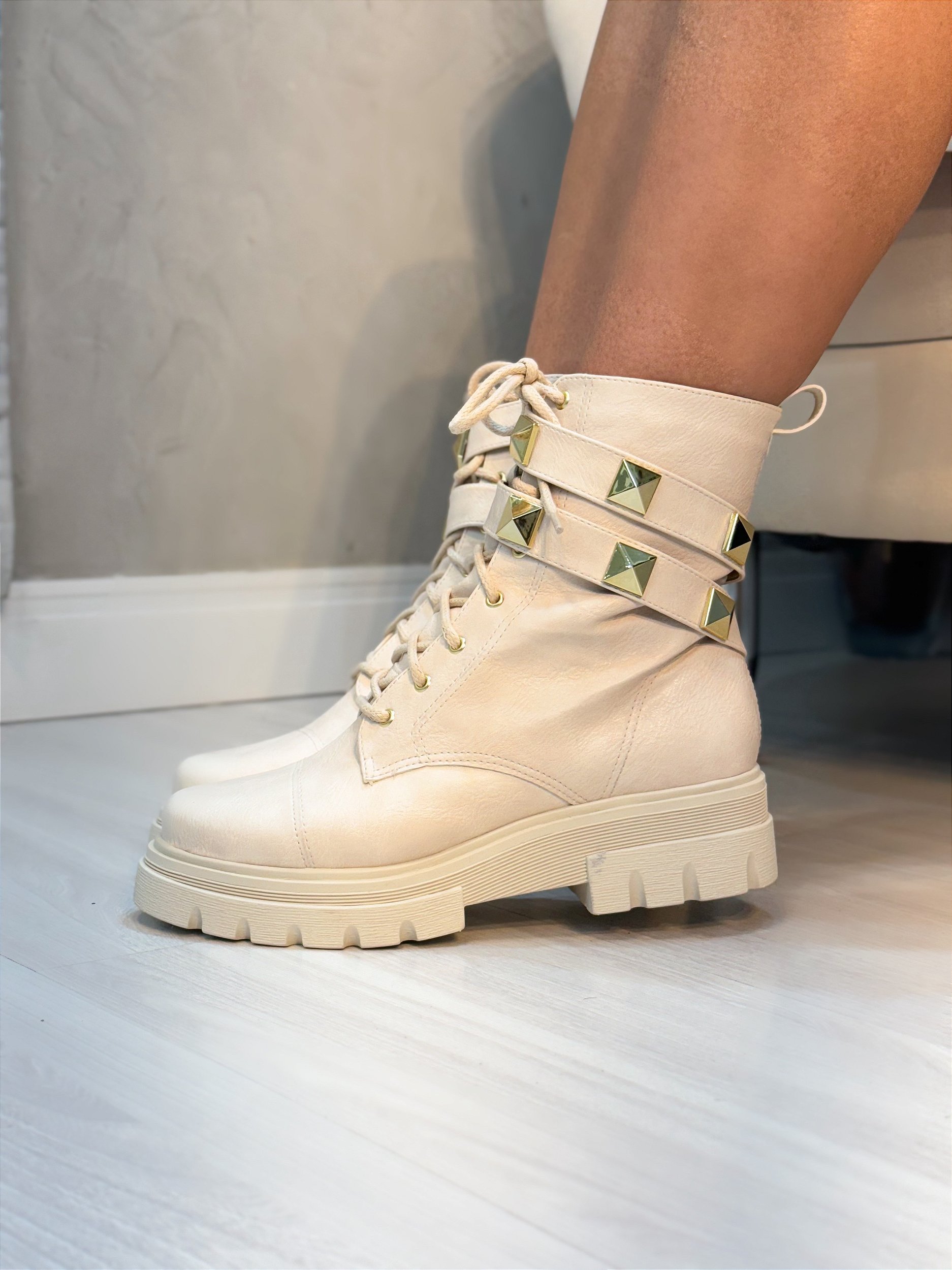 Coturno Feminino Ramona Off-white - Cadência Feminina Shoes