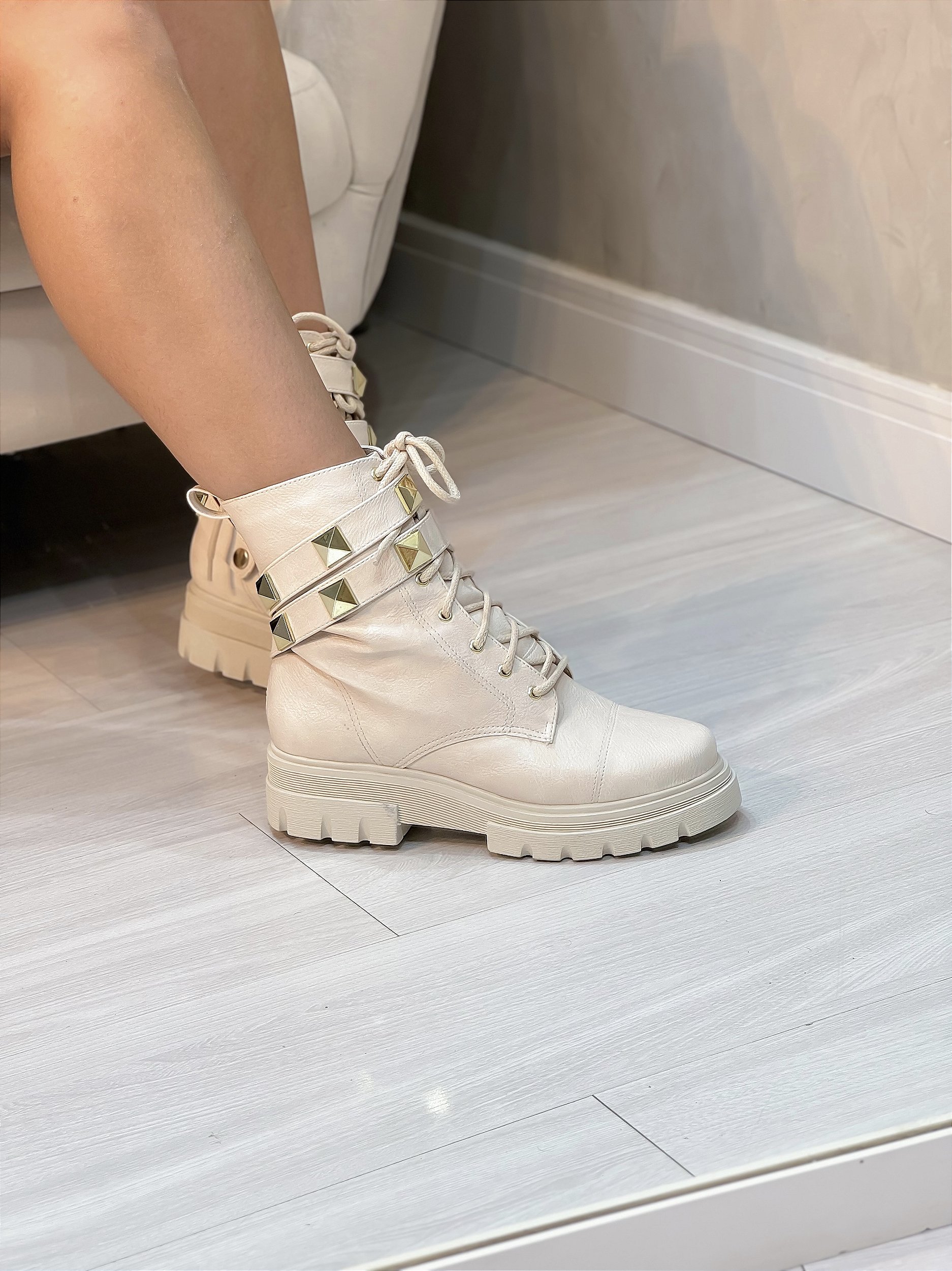 Coturno Feminino Ramona Off-white - Cadência Feminina Shoes