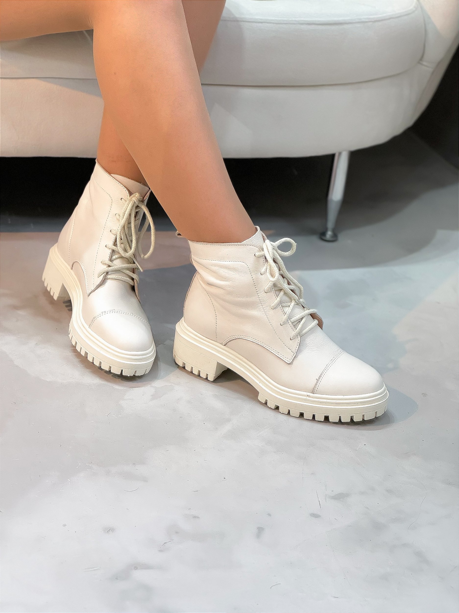 Coturno Feminino Fernanda Off-white Couro Legítimo - Cadência Feminina Shoes