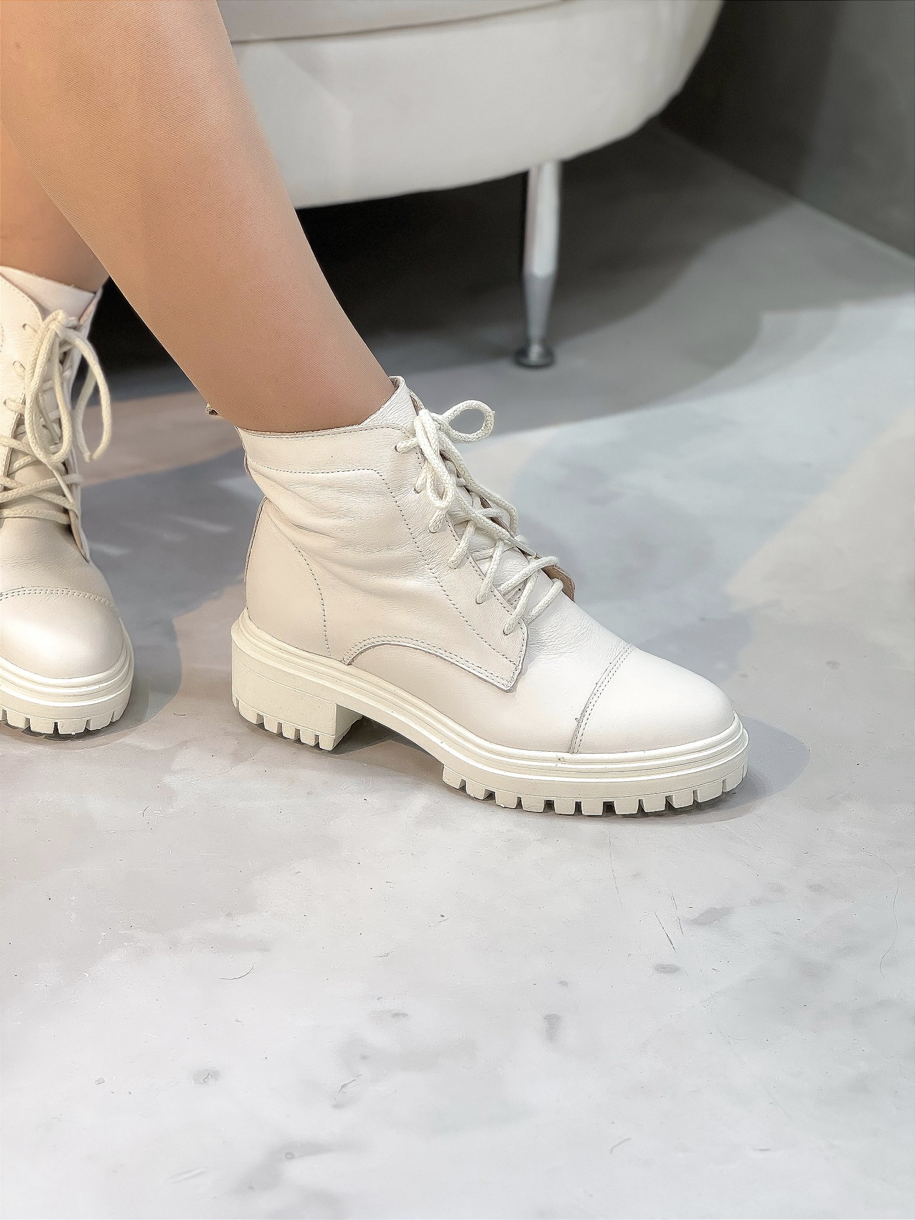 Coturno Feminino Fernanda Off-white Couro Legítimo - Cadência Feminina Shoes