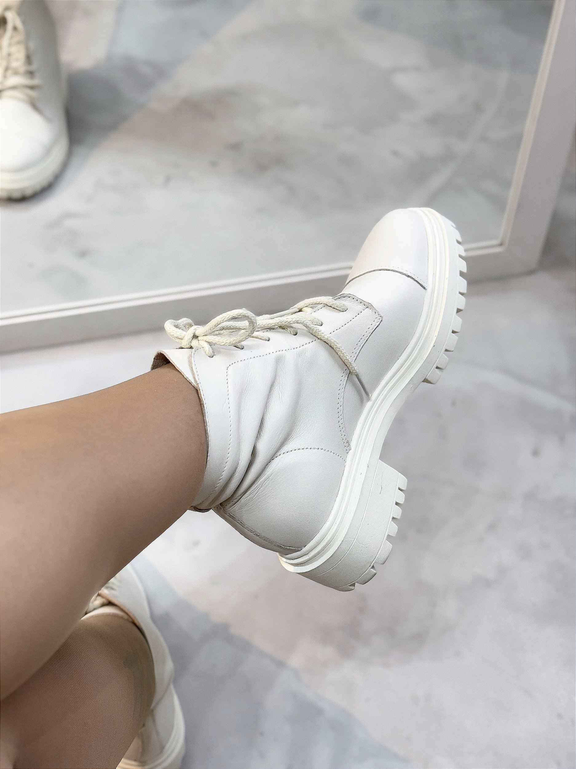 Coturno Feminino Fernanda Off-white Couro Legítimo - Cadência Feminina Shoes