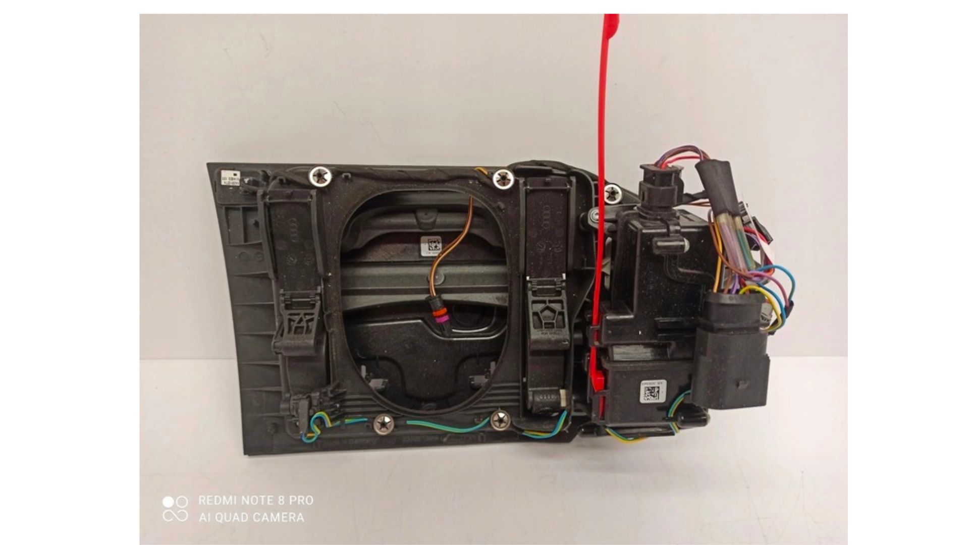 PORTINHOLA ABASTECIMENTO AUDI E-TRON 4KE810001B - GSANTOS IMPORTADORA ...