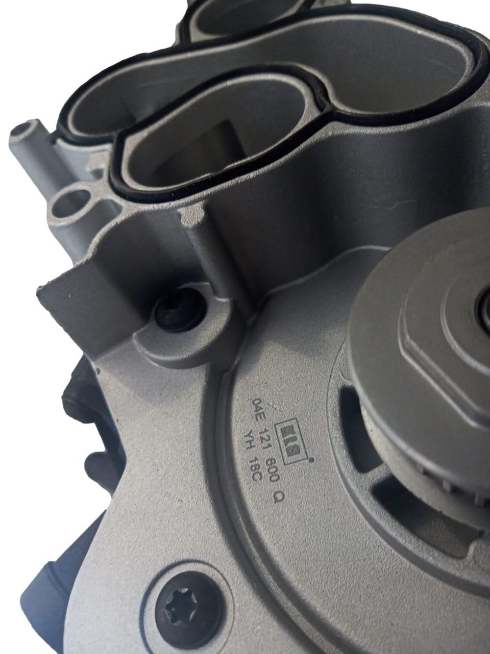 Bomba de Água KLG Golf Passat Tiguan A1 A3 04E121600CB/CS - G Santos ...