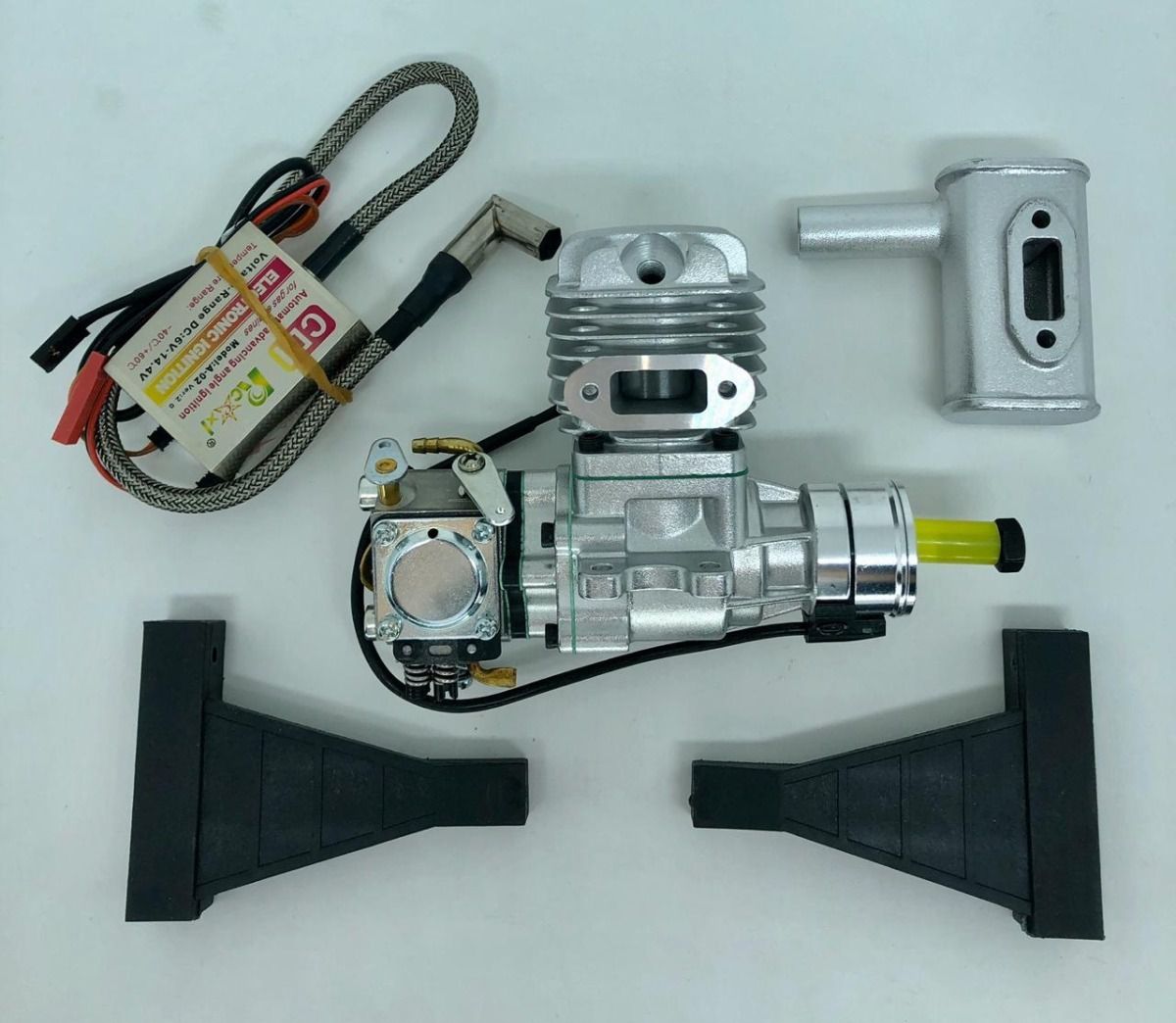 Motor RCGFf 10cc SE Gasolina Escapamento Lateral - TM Hobbies - Modelismo