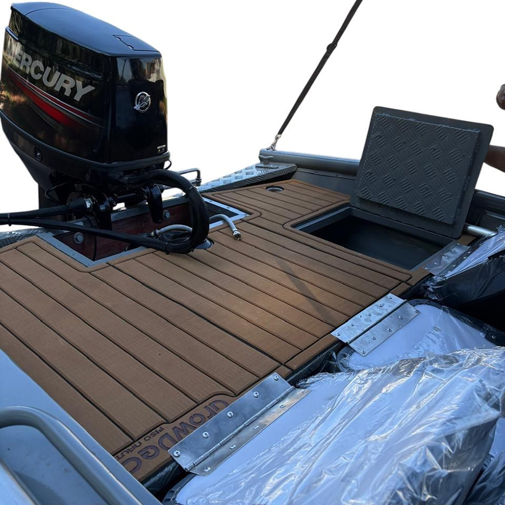 Barco Martinelli XNavigation 6.0 com Mercury 50 HP ELPTO c/ Power Trim ...