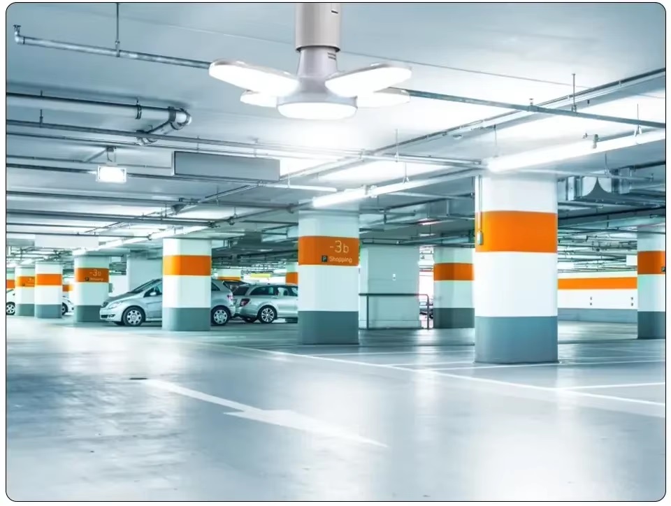 Lâmpada LED dobrável 4 Pétalas tipo ventilador Branco quente - Datta ...