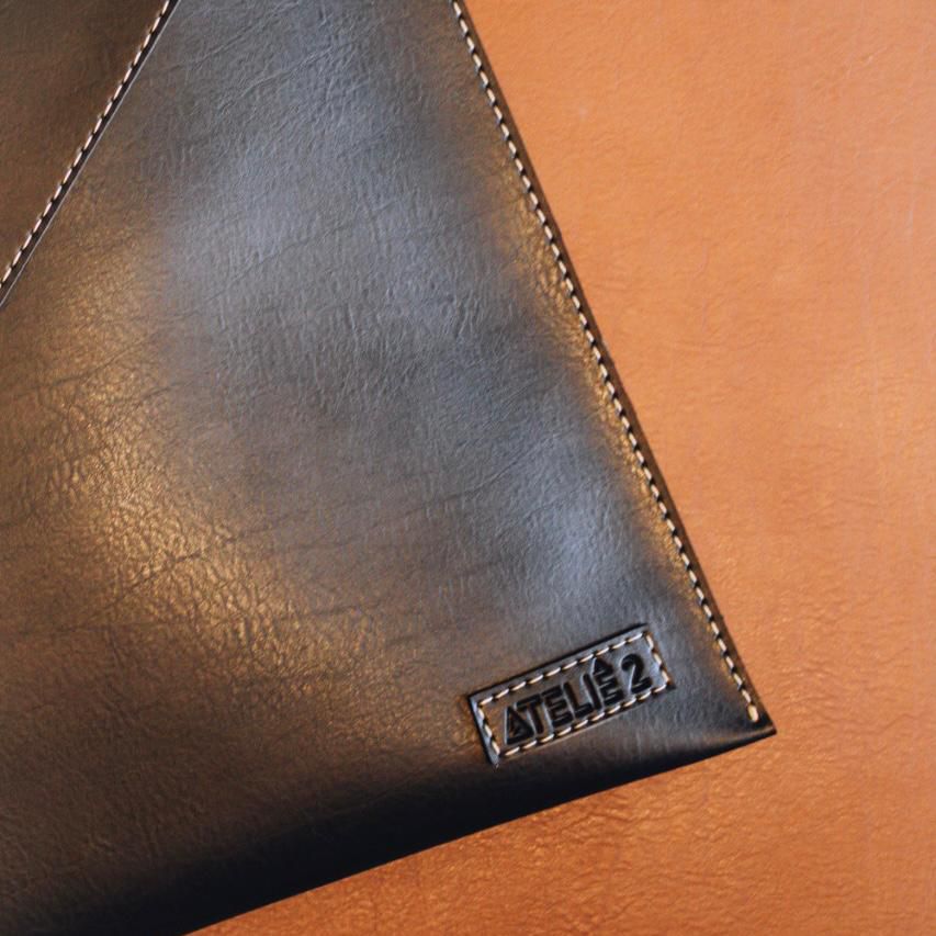 CASE PARA NOTEBOOK (TAM. G) - Ateliê 2: Acessórios em couro masculinos ...
