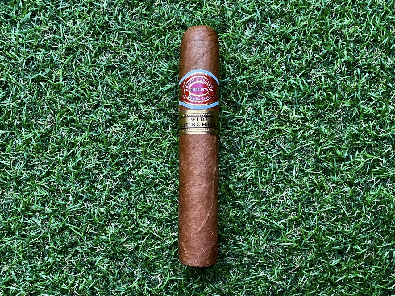 Charuto Cubano Romeo Y Julieta Wide Churchil - Unidade - PipeSmoking360 ...
