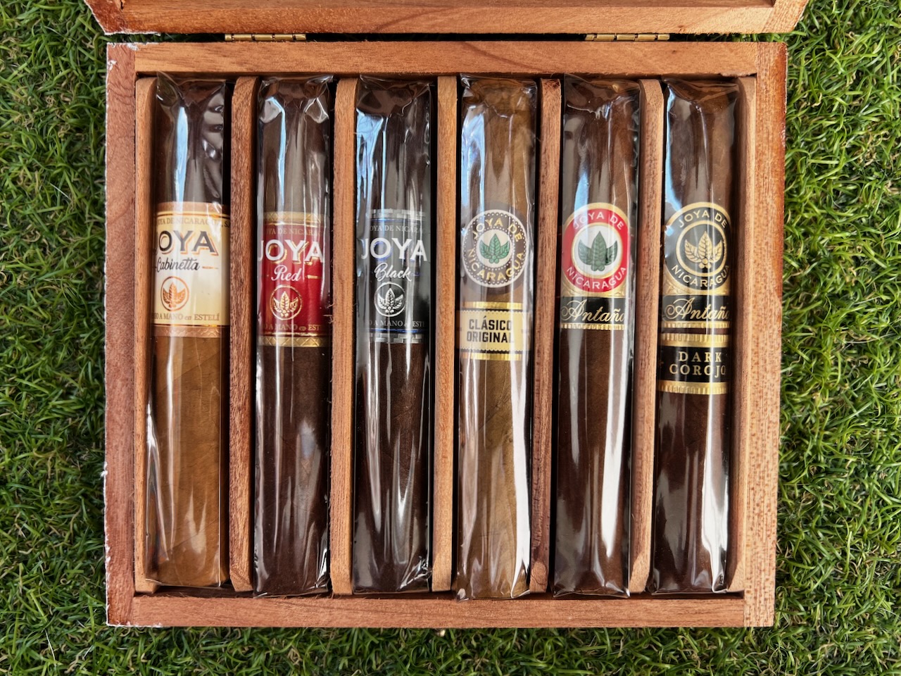 Kit Charutos Joya de Nicaragua Seleccion Robustos - PipeSmoking360 ...