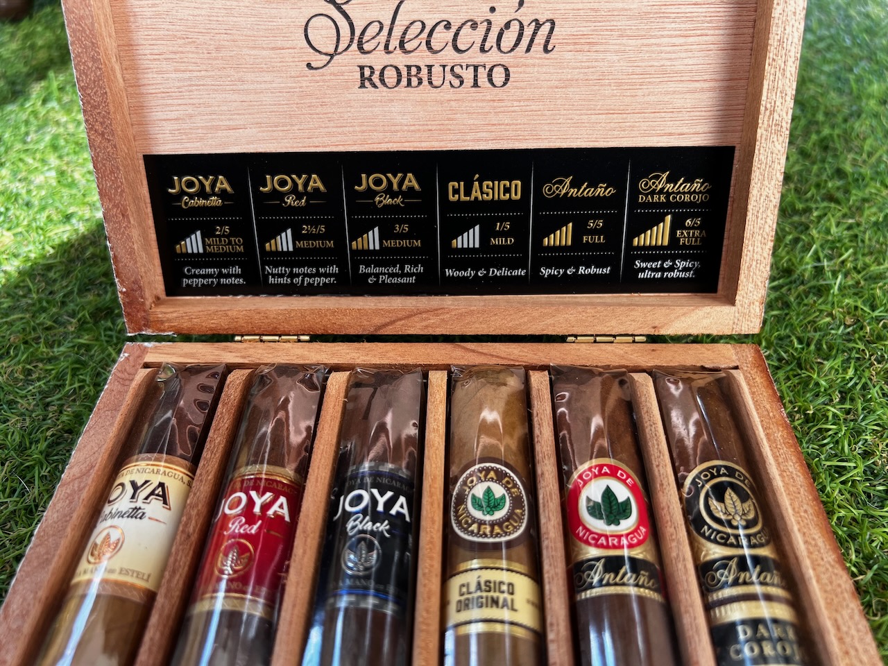 Kit Charutos Joya de Nicaragua Seleccion Robustos - PipeSmoking360 ...