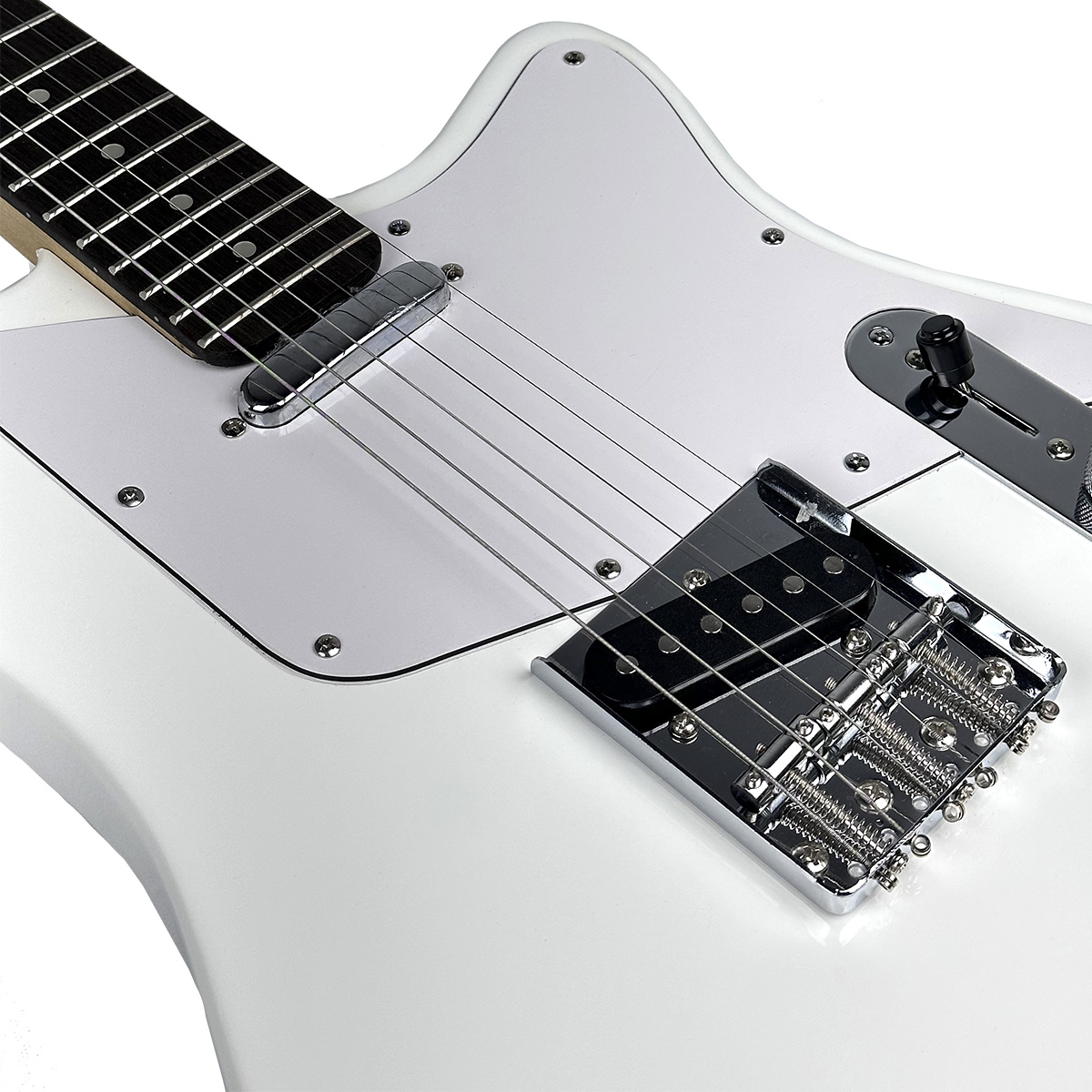 Guitarra Tonante Cecille Branca Corpo em Alder - Loja de Instrumentos Musicais São Bernardo do ...