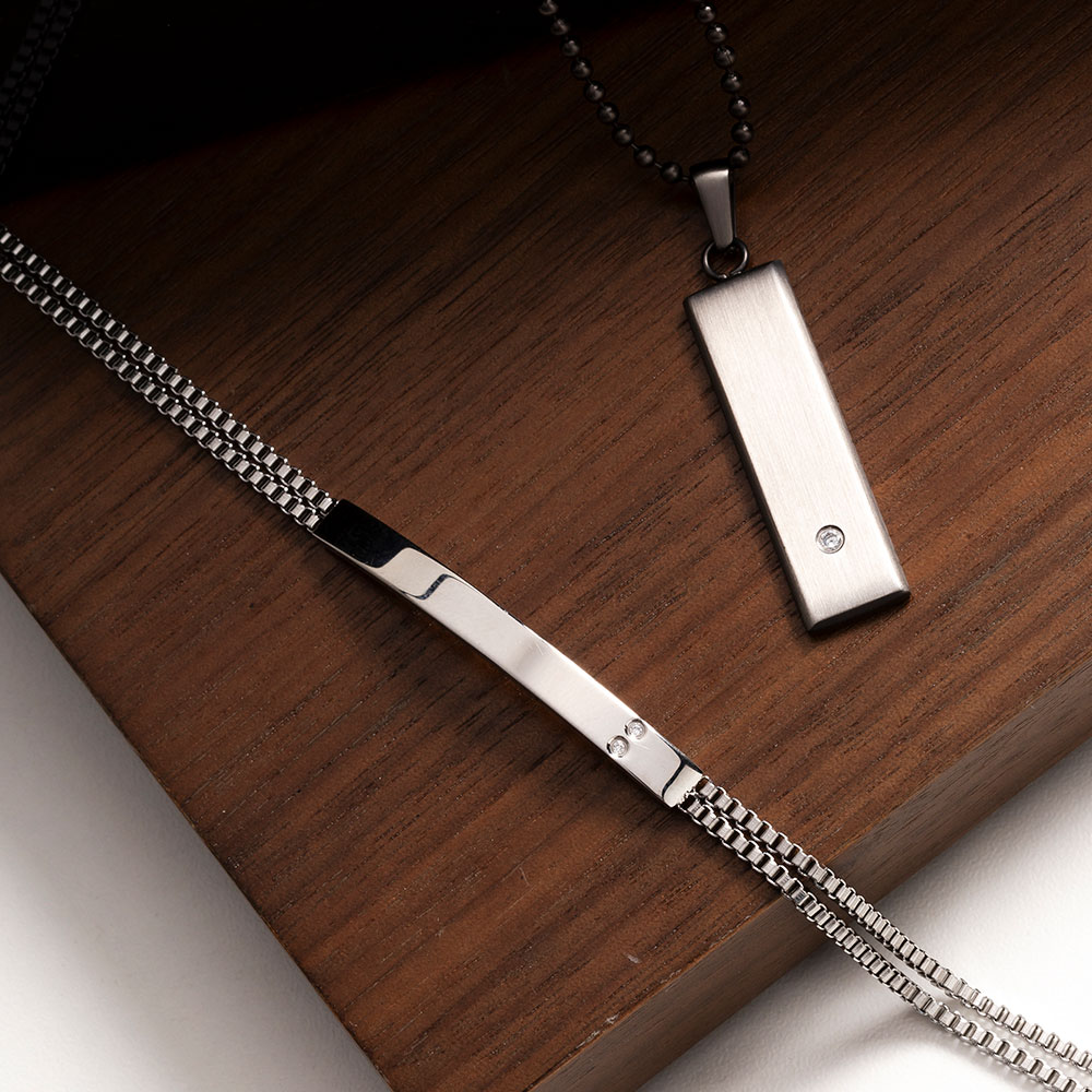 Compre Colar Masculino Placa Zircônia em Aço inoxidável | VQ For Men ...