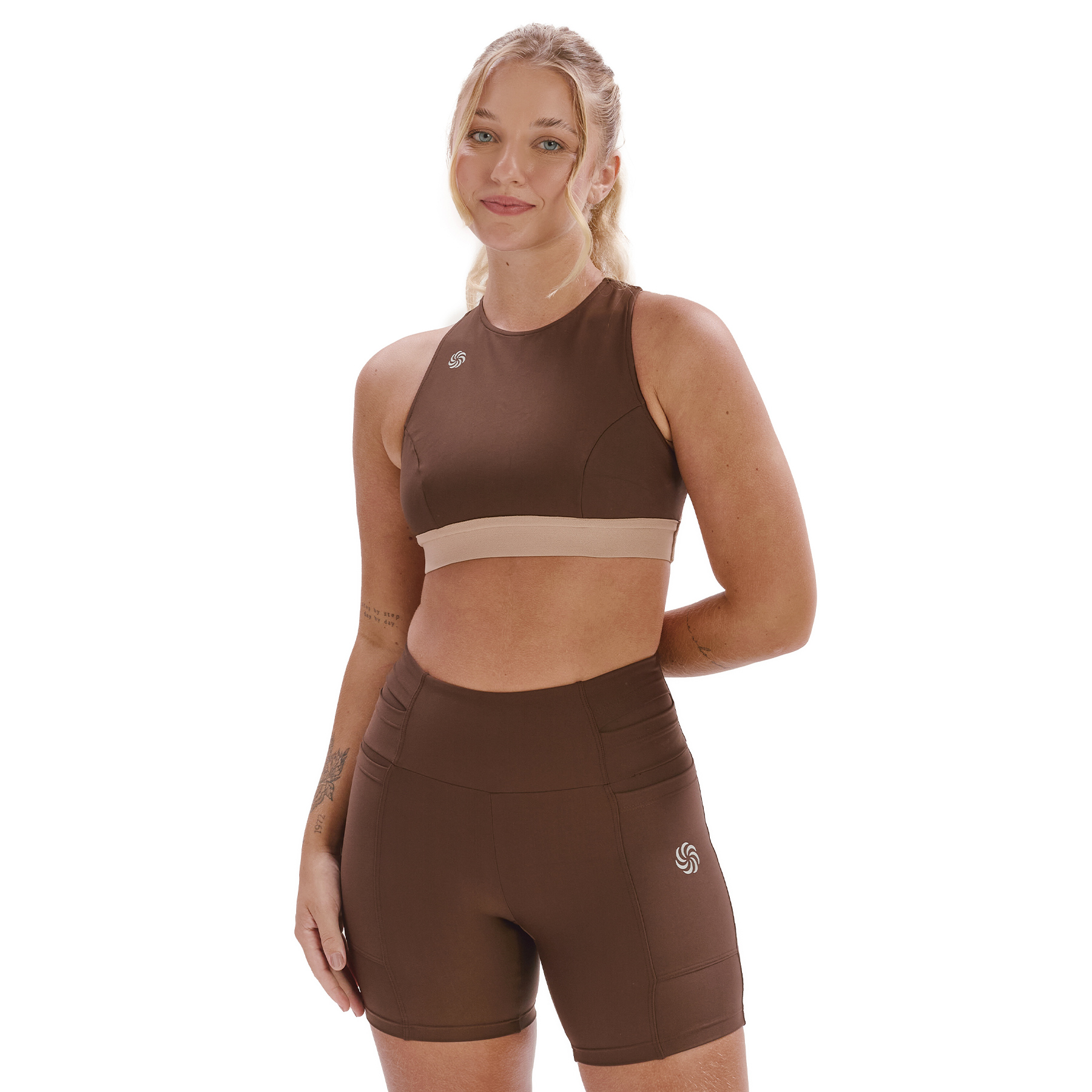 Top La Vie Cropped Dupla Face Total Emana Café e Nude - Gurias na Corrida - As melhores Roupas ...