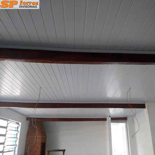 Forro PVC Branco Gelo 8mm x 20cm x 5.00m madex-R$26,90 o m2 - Forro PVC ...