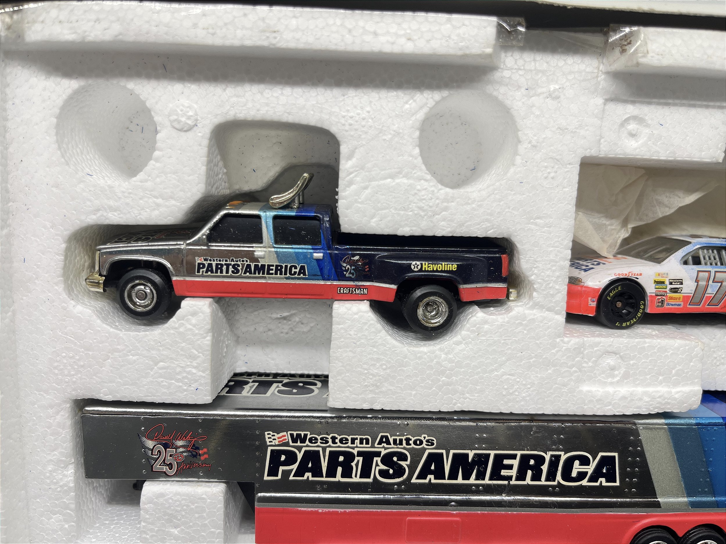 1997 Chevy Dually and Trailer - Darrell Waltrip #17 Parts America ...