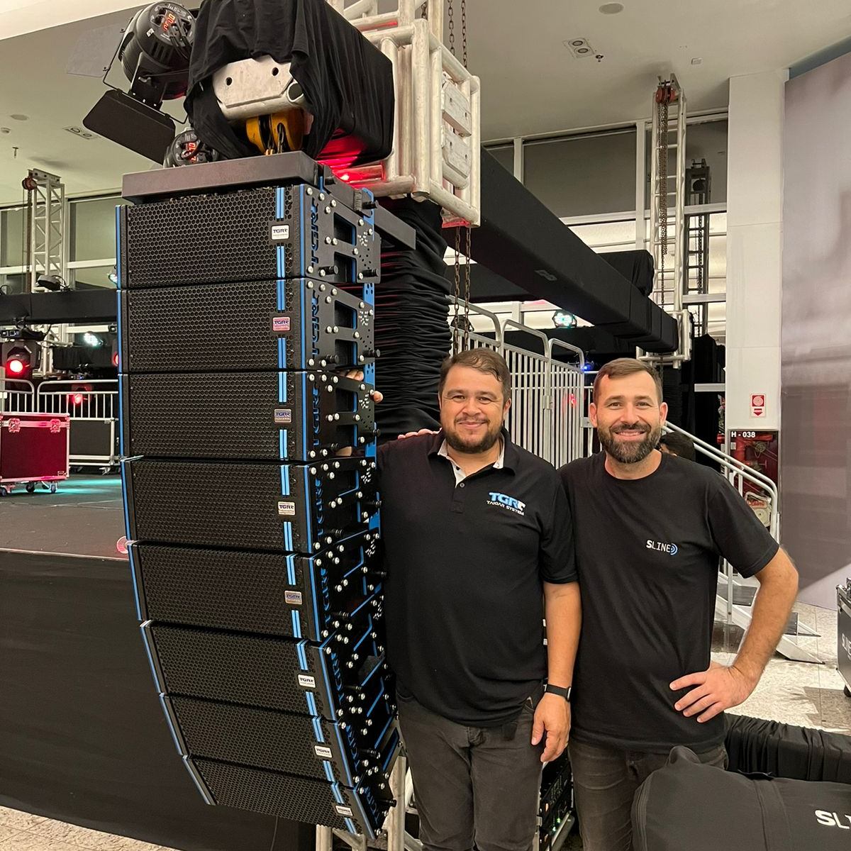 Line Array Ativa Taigar System - LS AUDIO PRO Mesa de Som Soundcraft ...