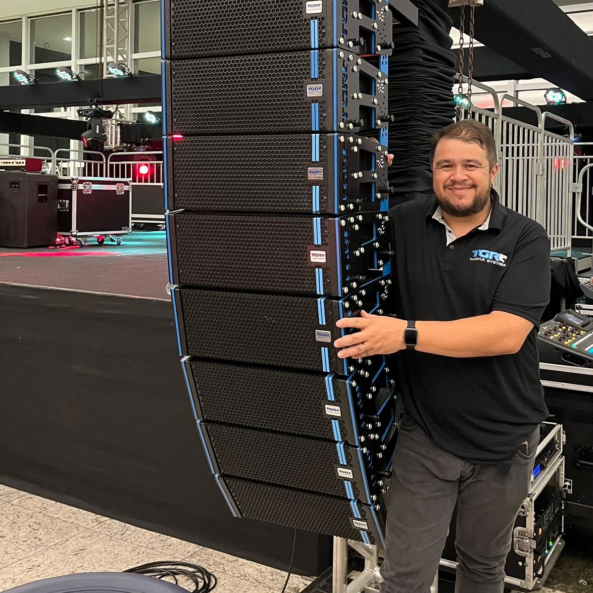 Line Array Ativa Taigar System - LS AUDIO PRO Mesa de Som Soundcraft ...