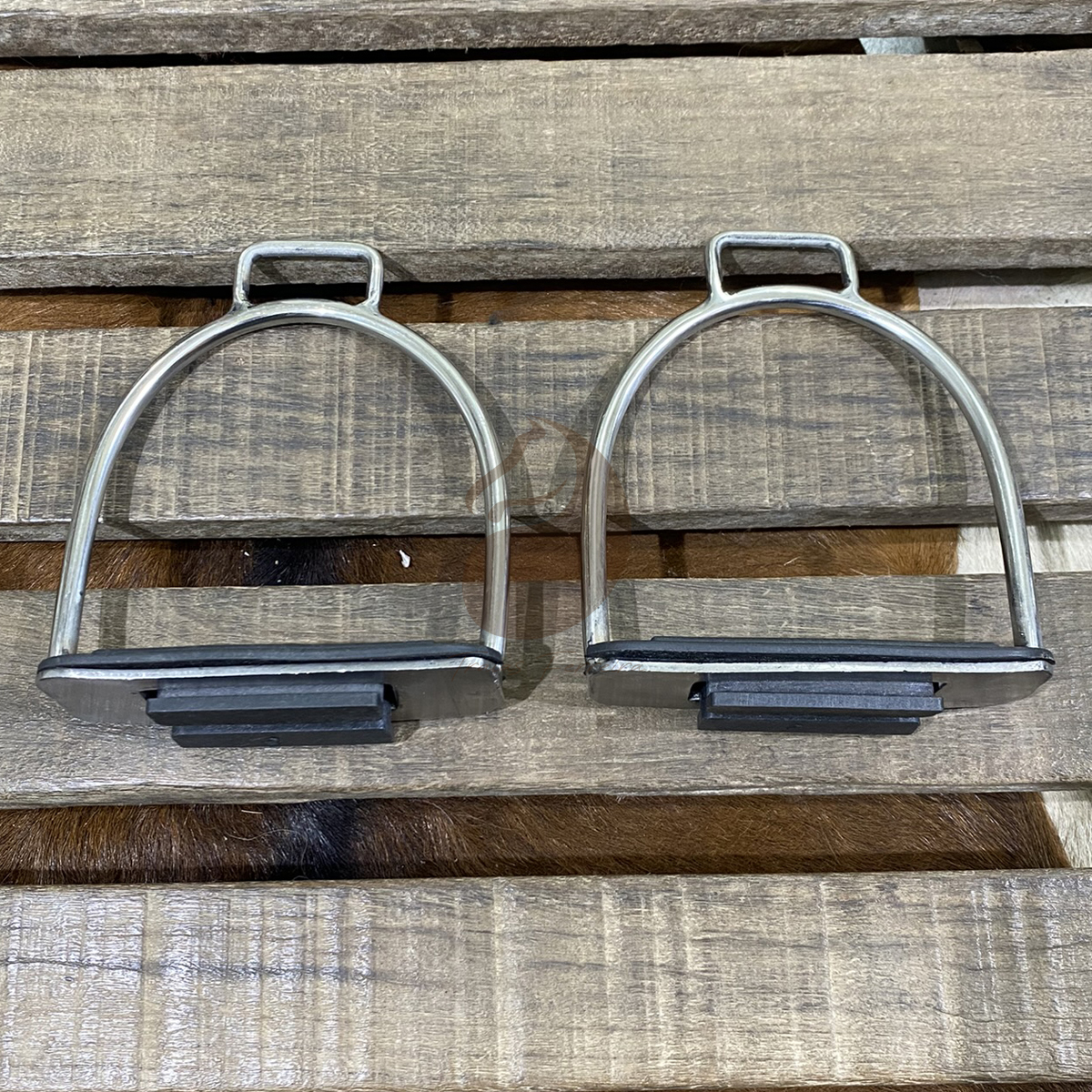 Estribo Aço Inox, Estribo Borracha Aderência, Estribo Especial Cavalo ...
