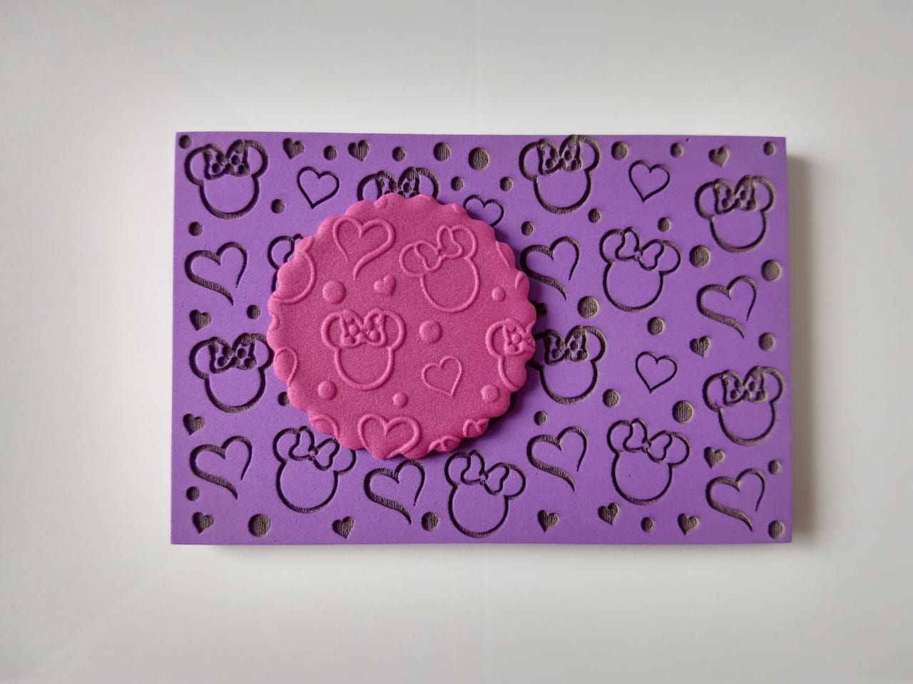 textura da minnie para pasta americana e biscuit - Cortadores, texturas ...