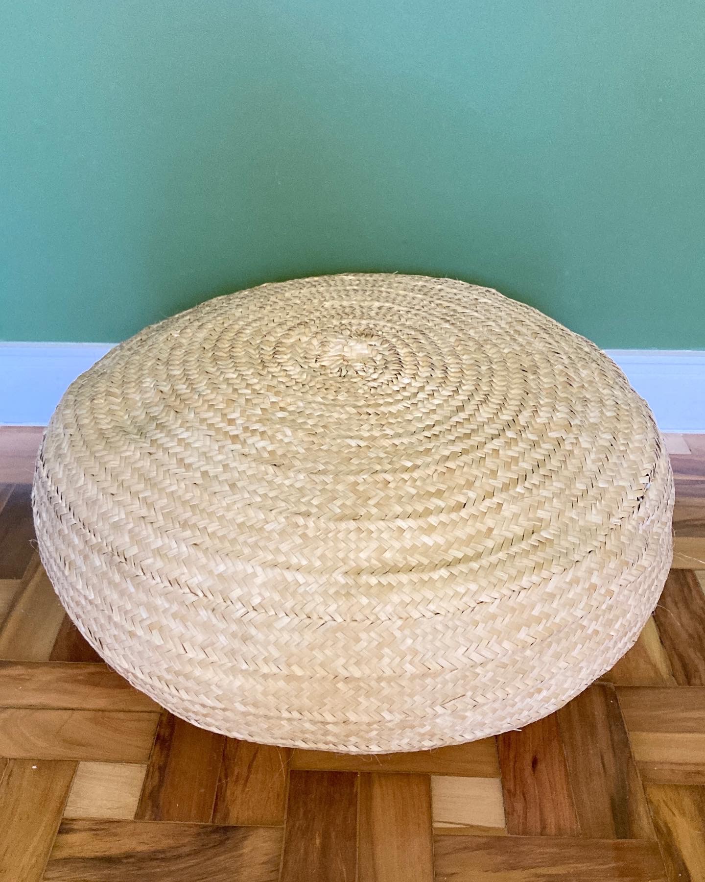 Puff Rendondo em Palha de Carnaúba | 60 cm - Produtos de Decoração ...