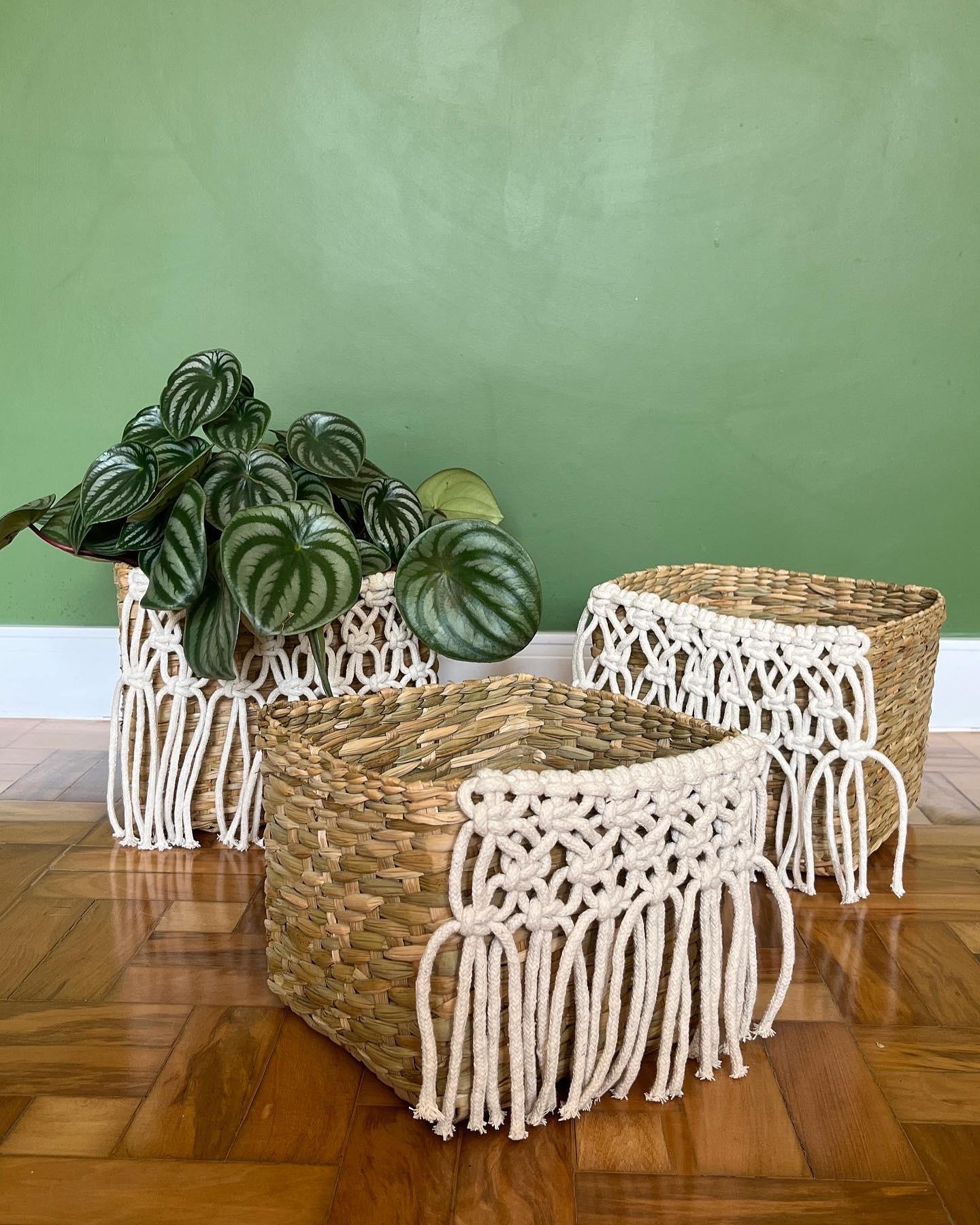 Cachepot Quadrado com Macrame - Produtos de Decoração feitos por mãos ...