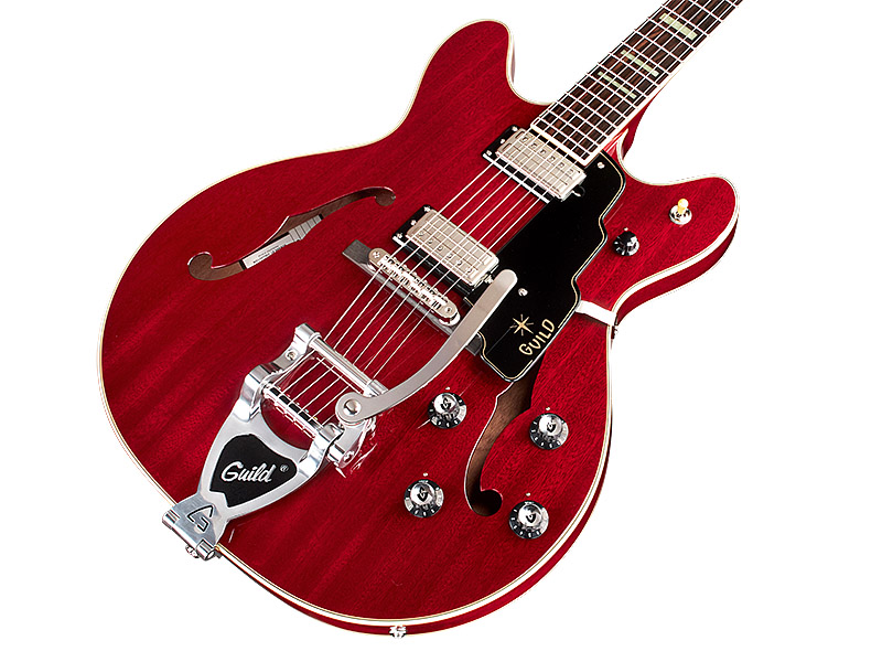 Guitarra Guild Starfire Cherry Red c/ Vibrato - Planet Music Express