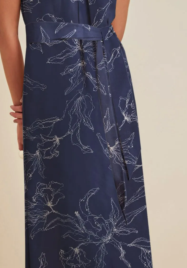 Vestido Morena Rosa Longo Decote Redondo Com Faixa Azul Marinho - LaCore