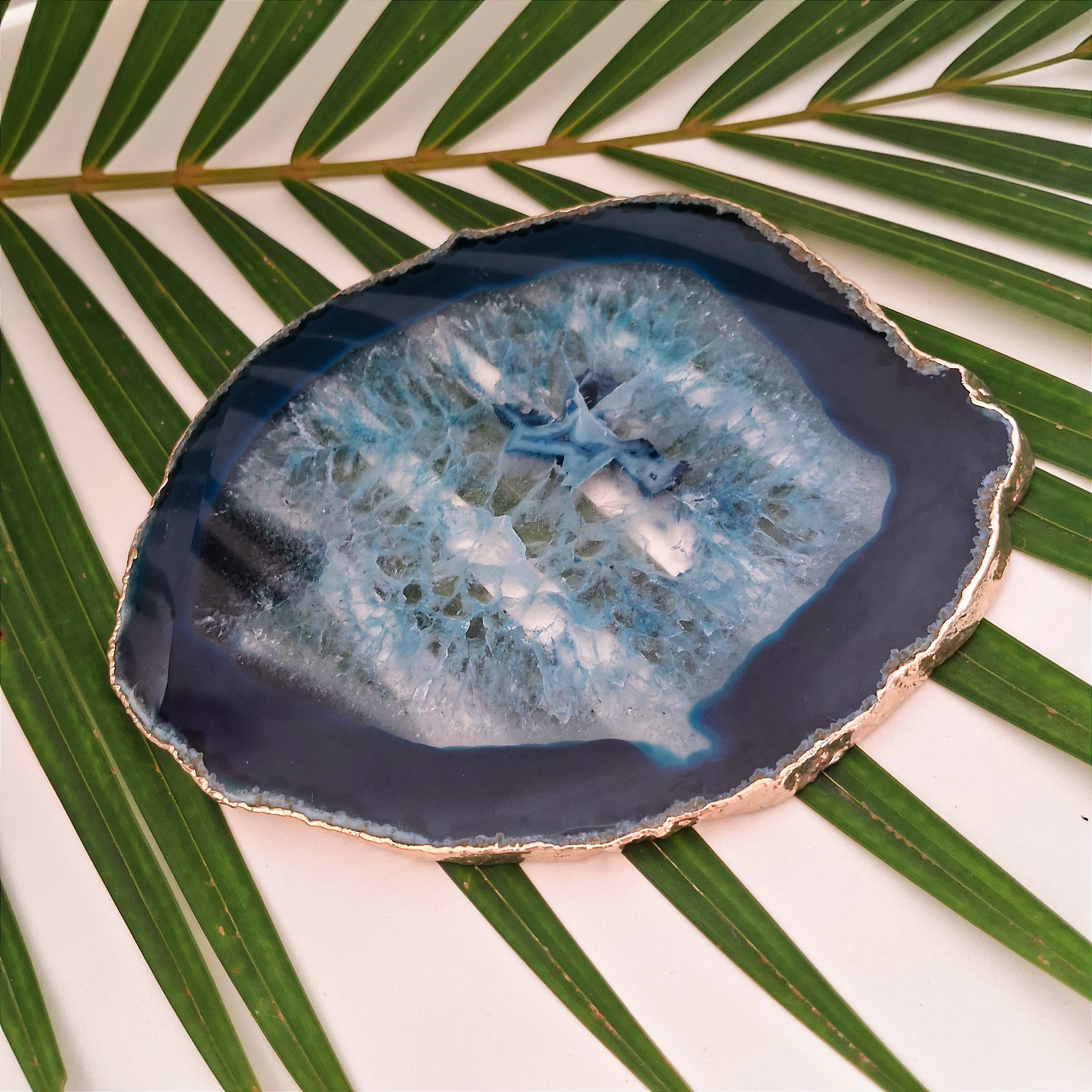 Chapa Ágata Azul - Borda Dourada - Patuá Cristais