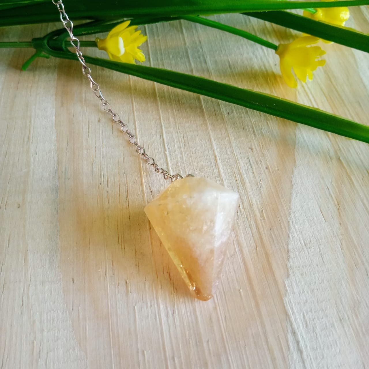 Pêndulo Citrino | Patuá Cristais - Patuá Cristais