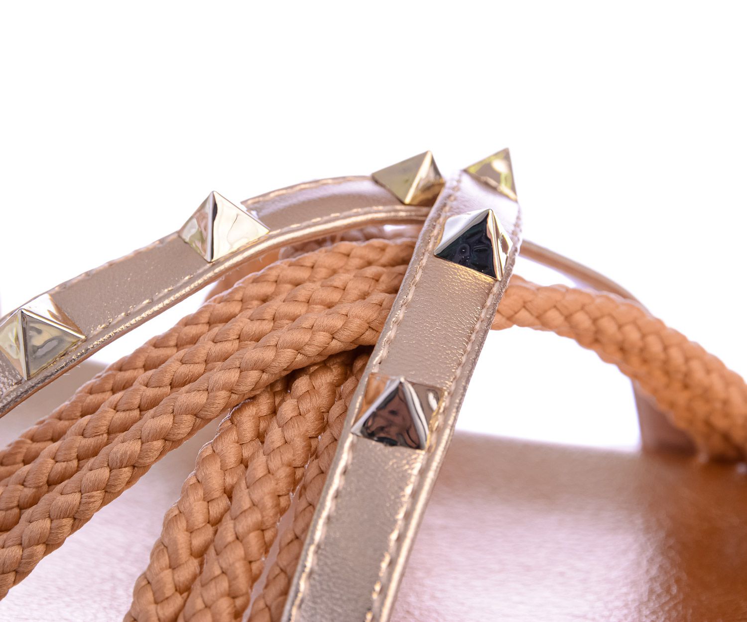 Papete Feminina Mariah Spikes Real Life I Specchio Brand Dourada ...
