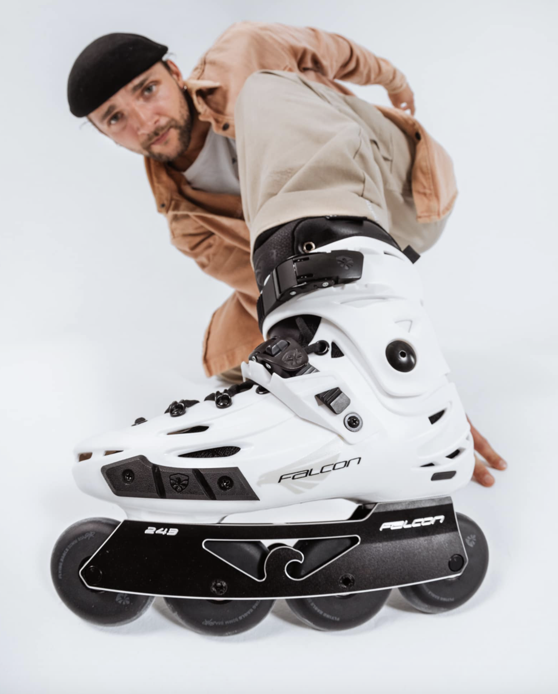 Patins Flying Eagle F6S FALCON PRO / WHITE - 34, 35 - Koncept Inline